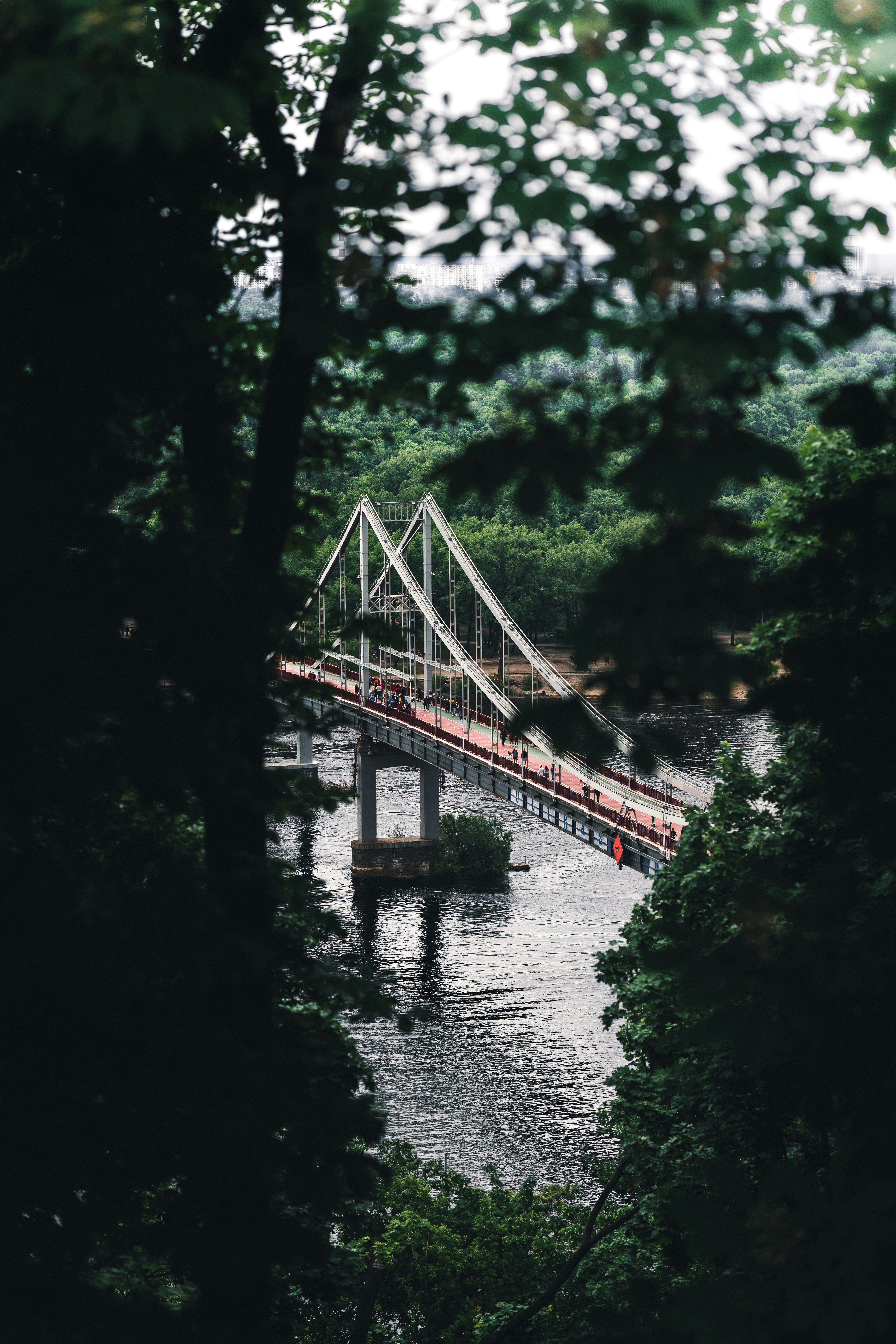 Pedestrian bridge