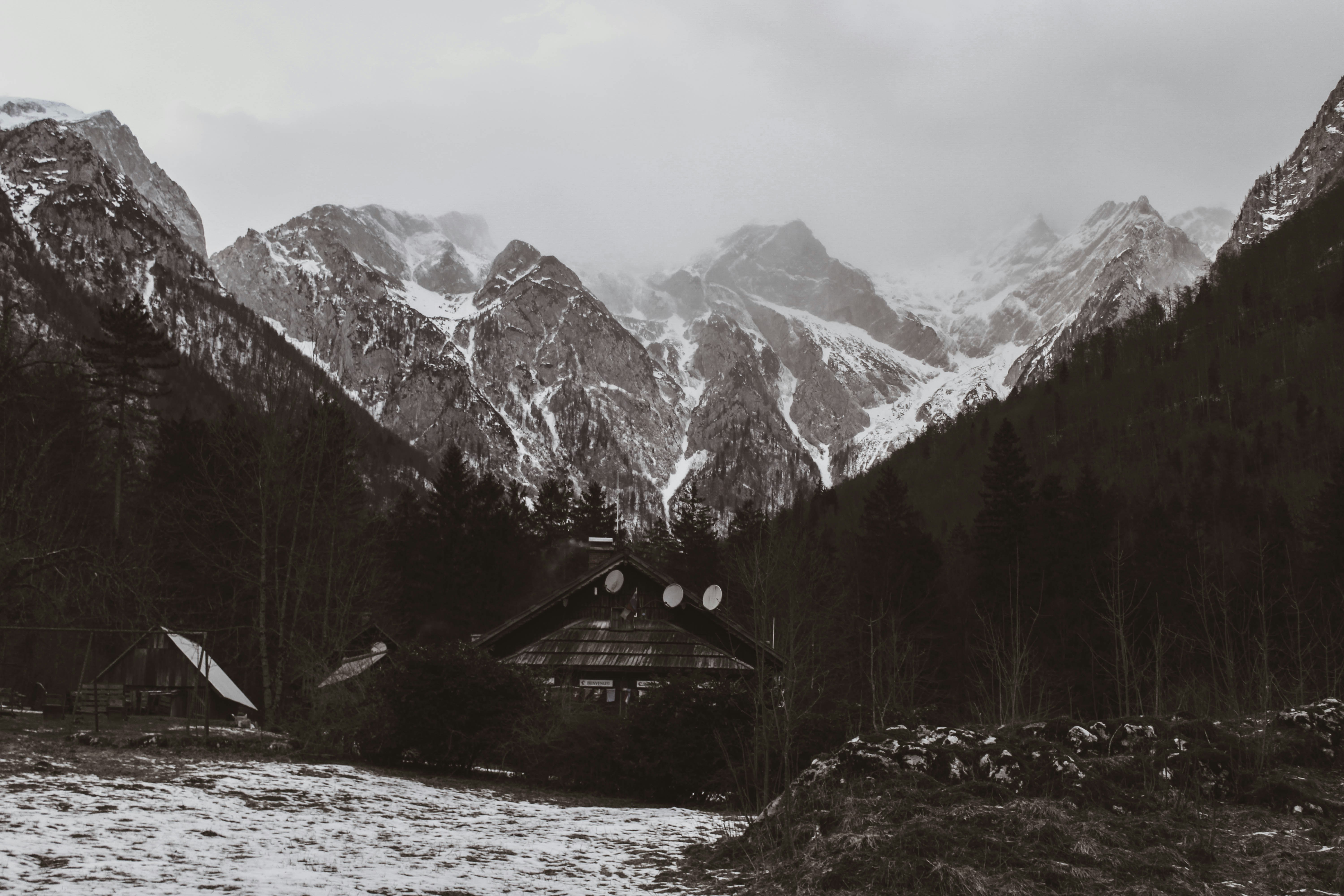 here is photo of the hut and mountains in the back.