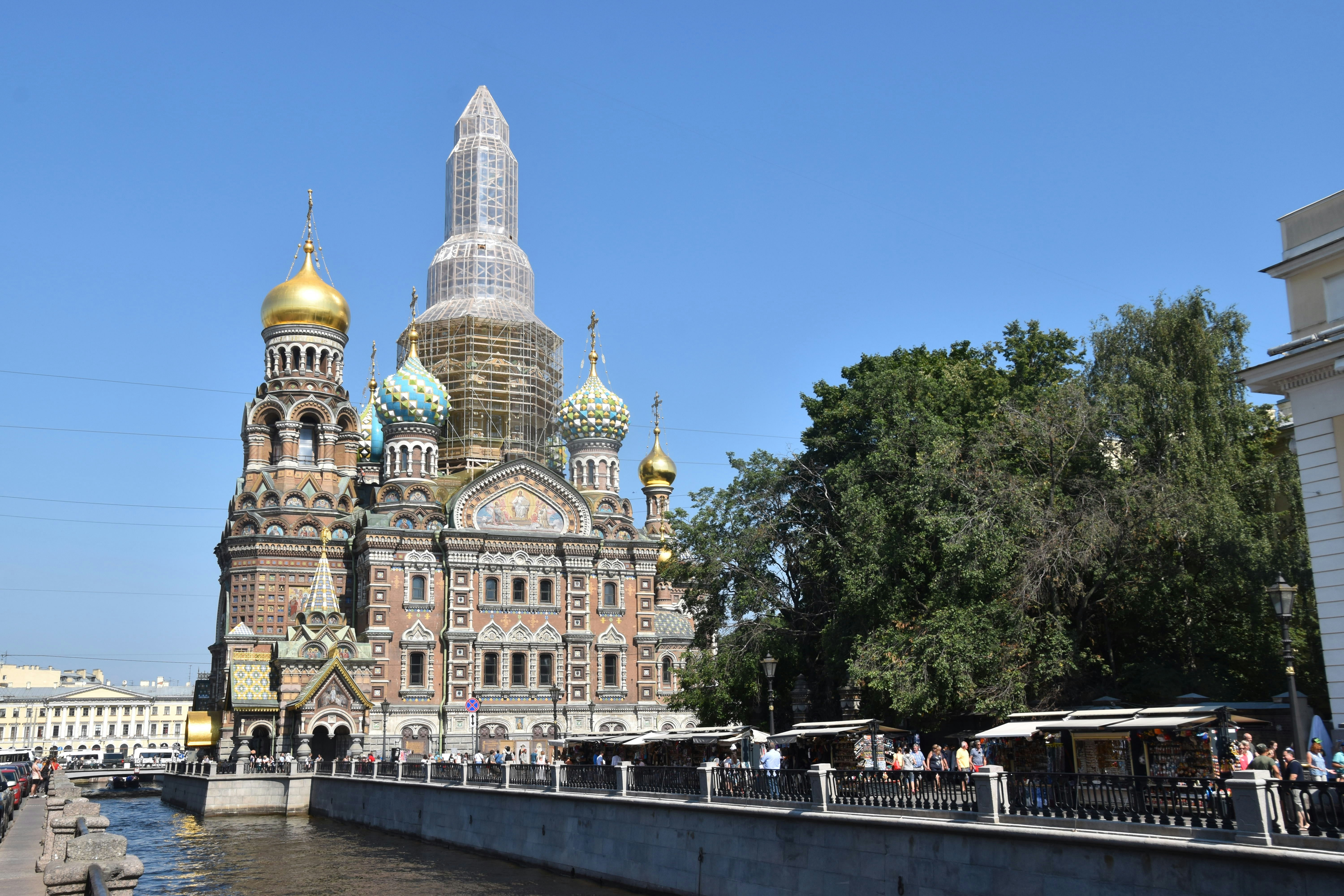 Domes by the Canal: The Savior on Spilled Blood in Quiet Light