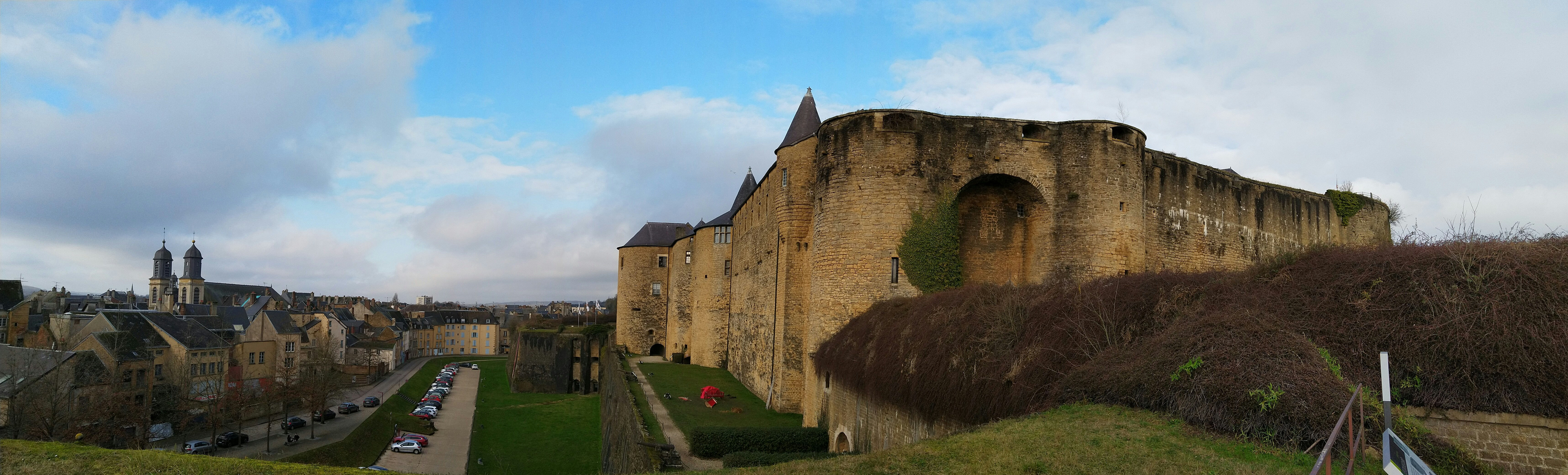 Panoramic view of Sedan castle | a castle like structure on top of a hill