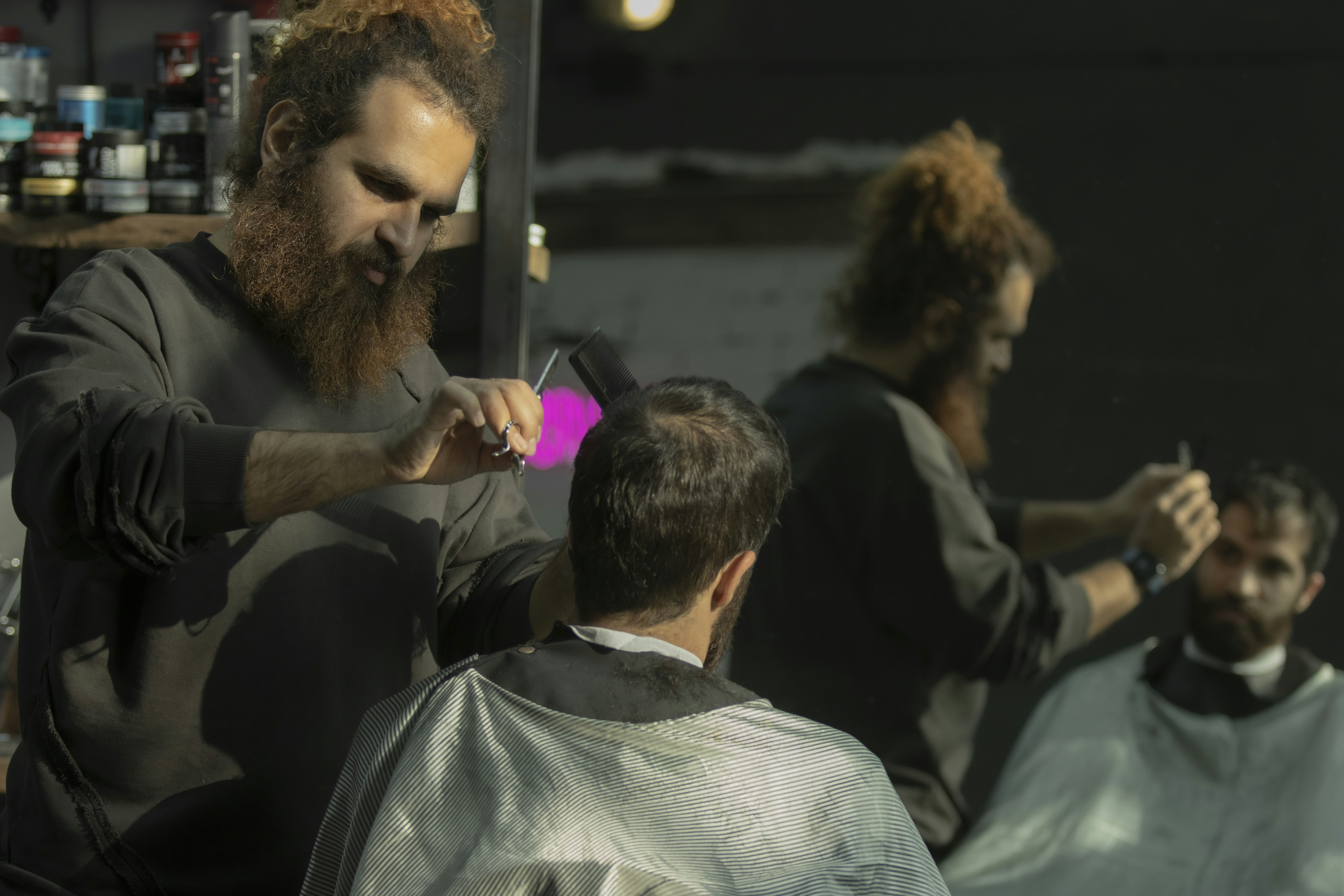 Artistry in Motion: Modern Salon Craft