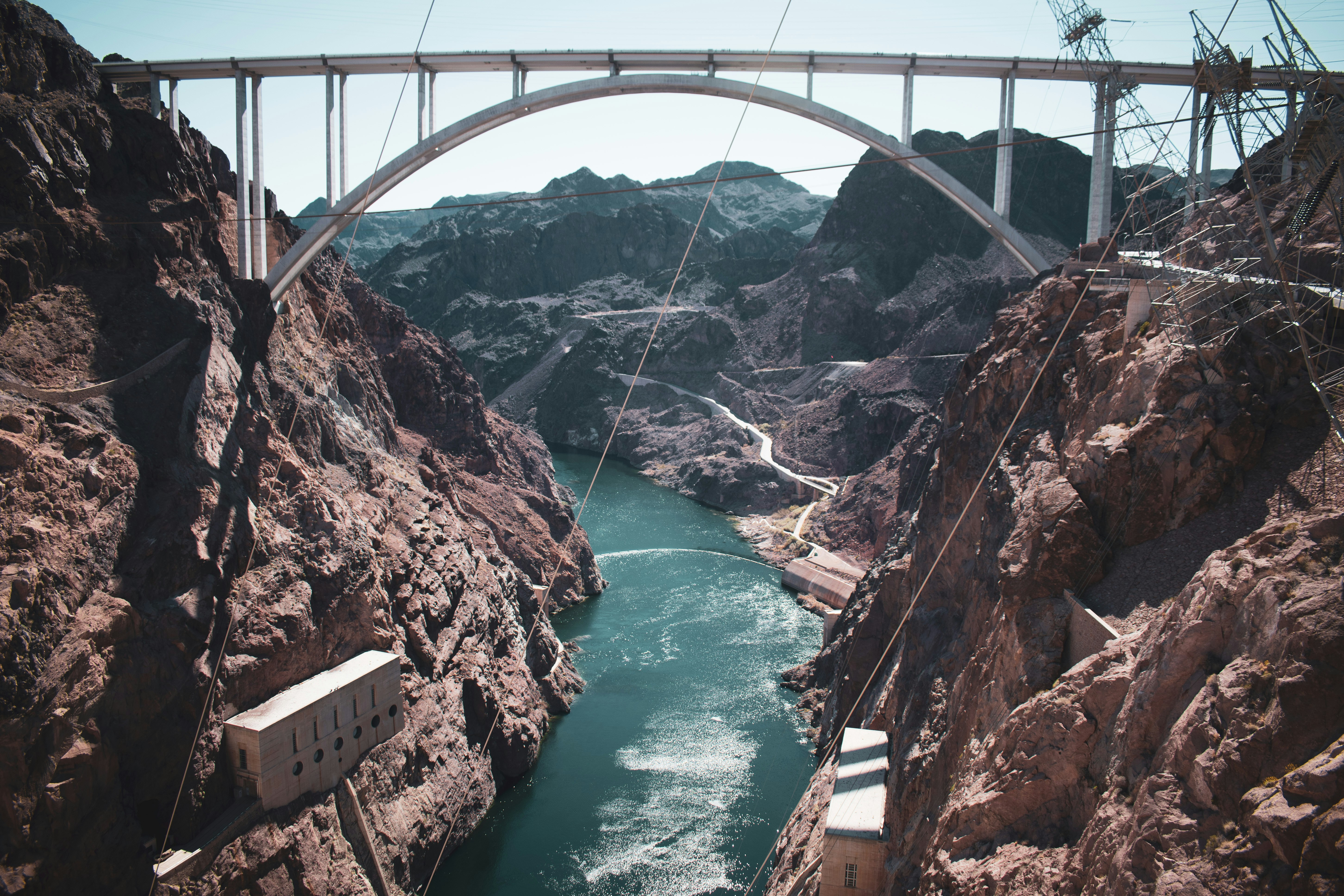 Hoover Dam over a river photo – Free Nv Image on Unsplash