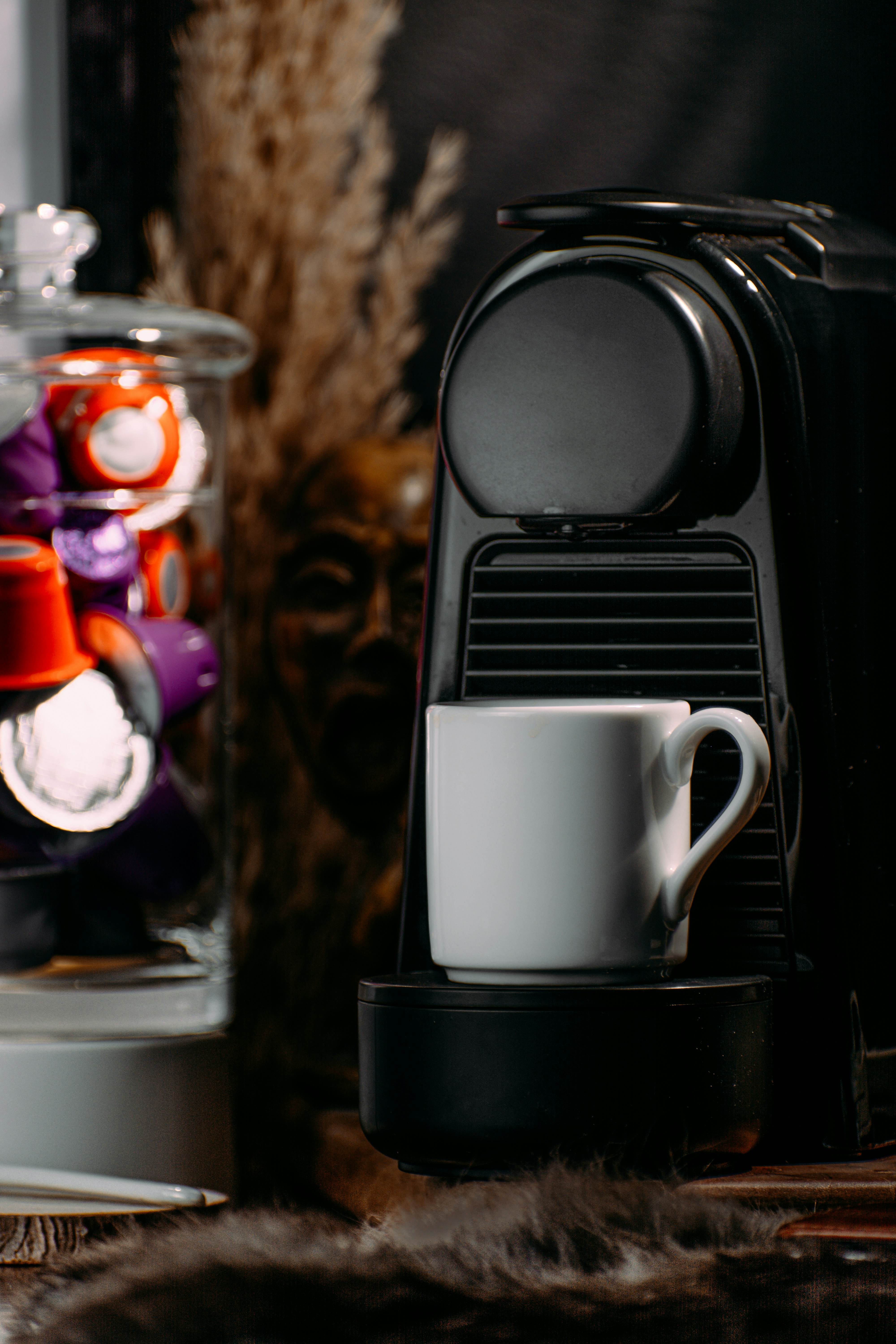 Ceramic Mug Anchor: A Quiet Moment Beside the Espresso Machine