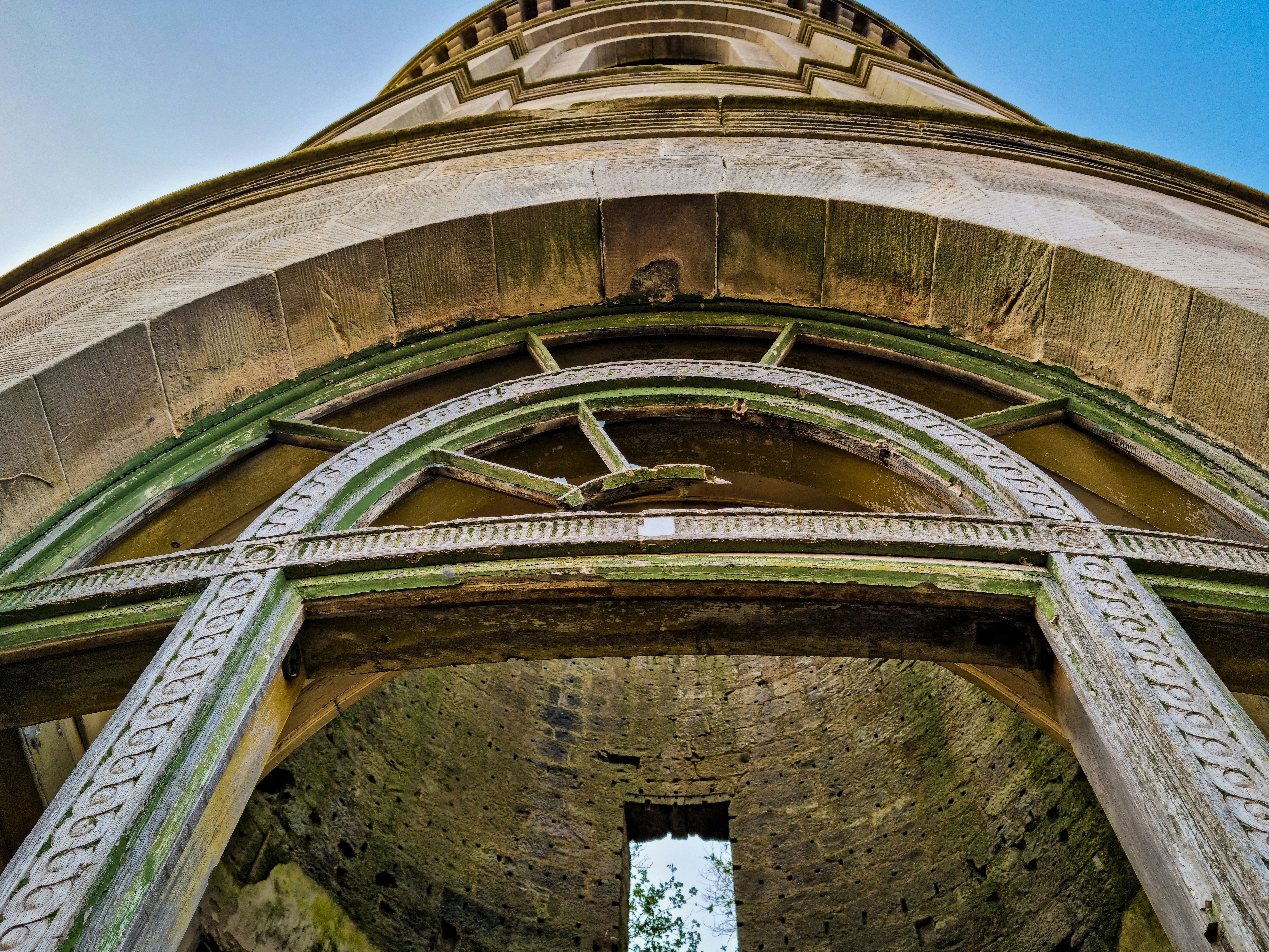 A large stone structure photo – Free Dalquharran castle Image on Unsplash