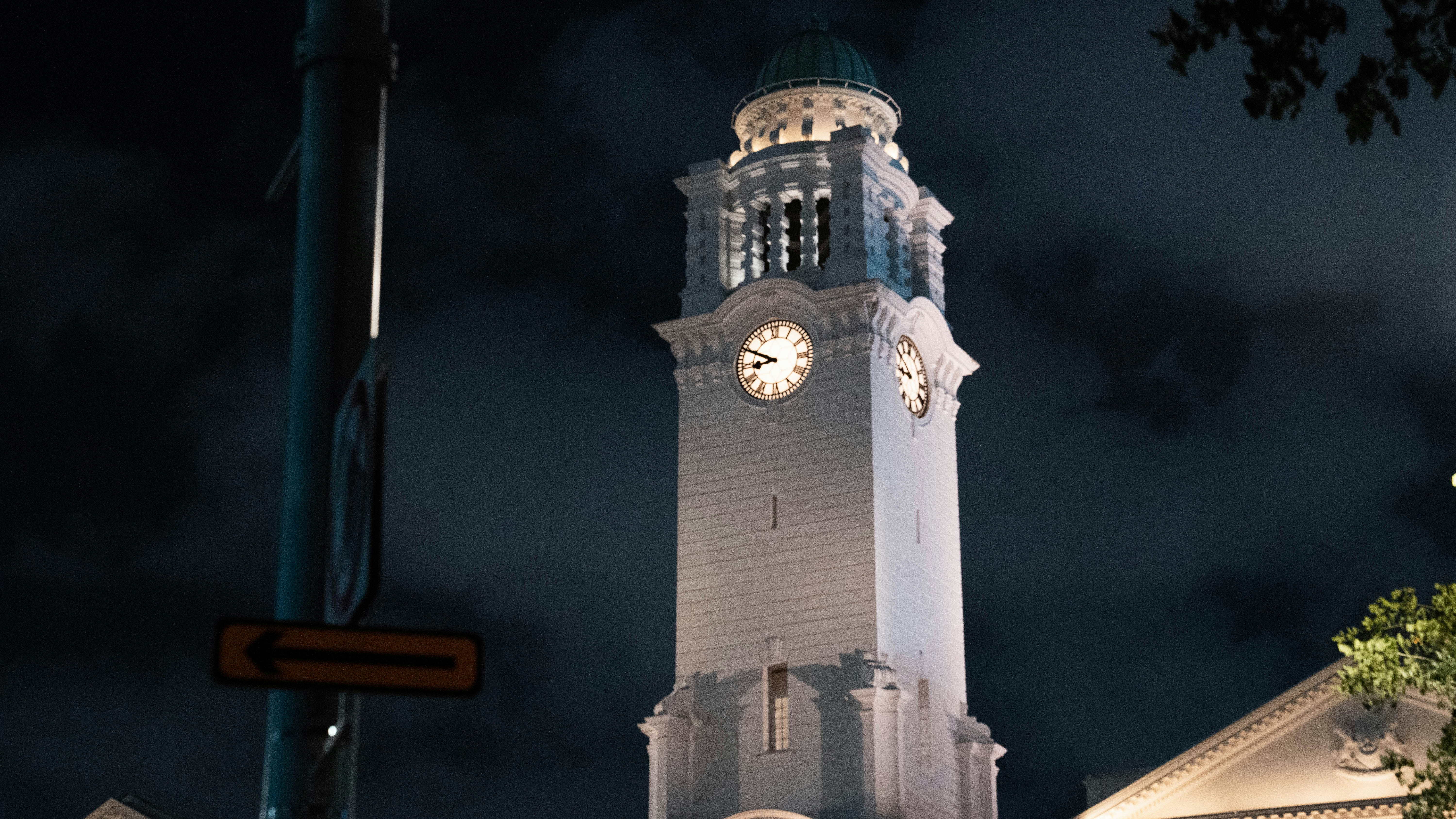 Nocturnal Beacon: The Clock Tower in Velvet Night