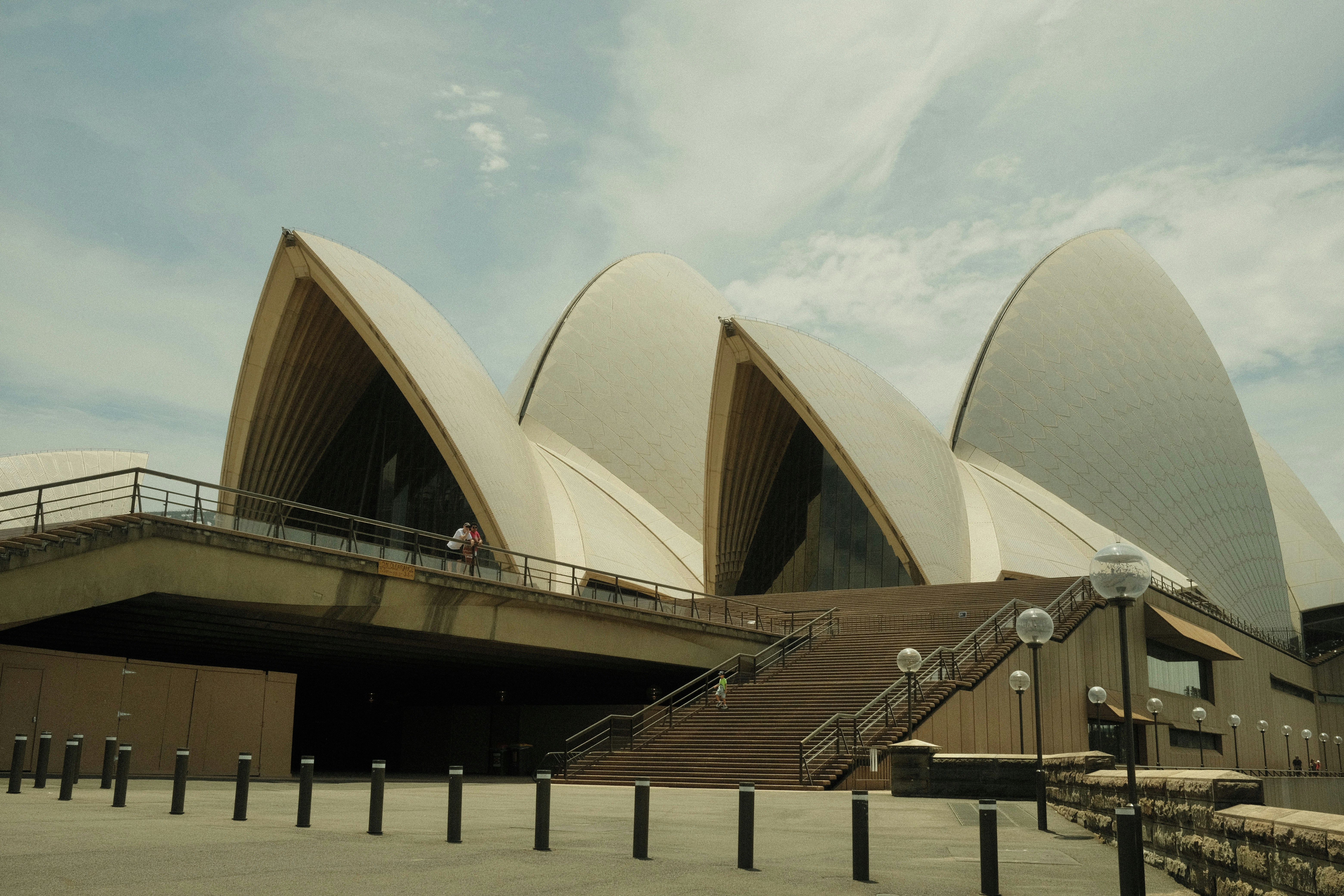 Sails in the Sun: Framing Sydney Opera House's Sculpted Shells from the Forecourt