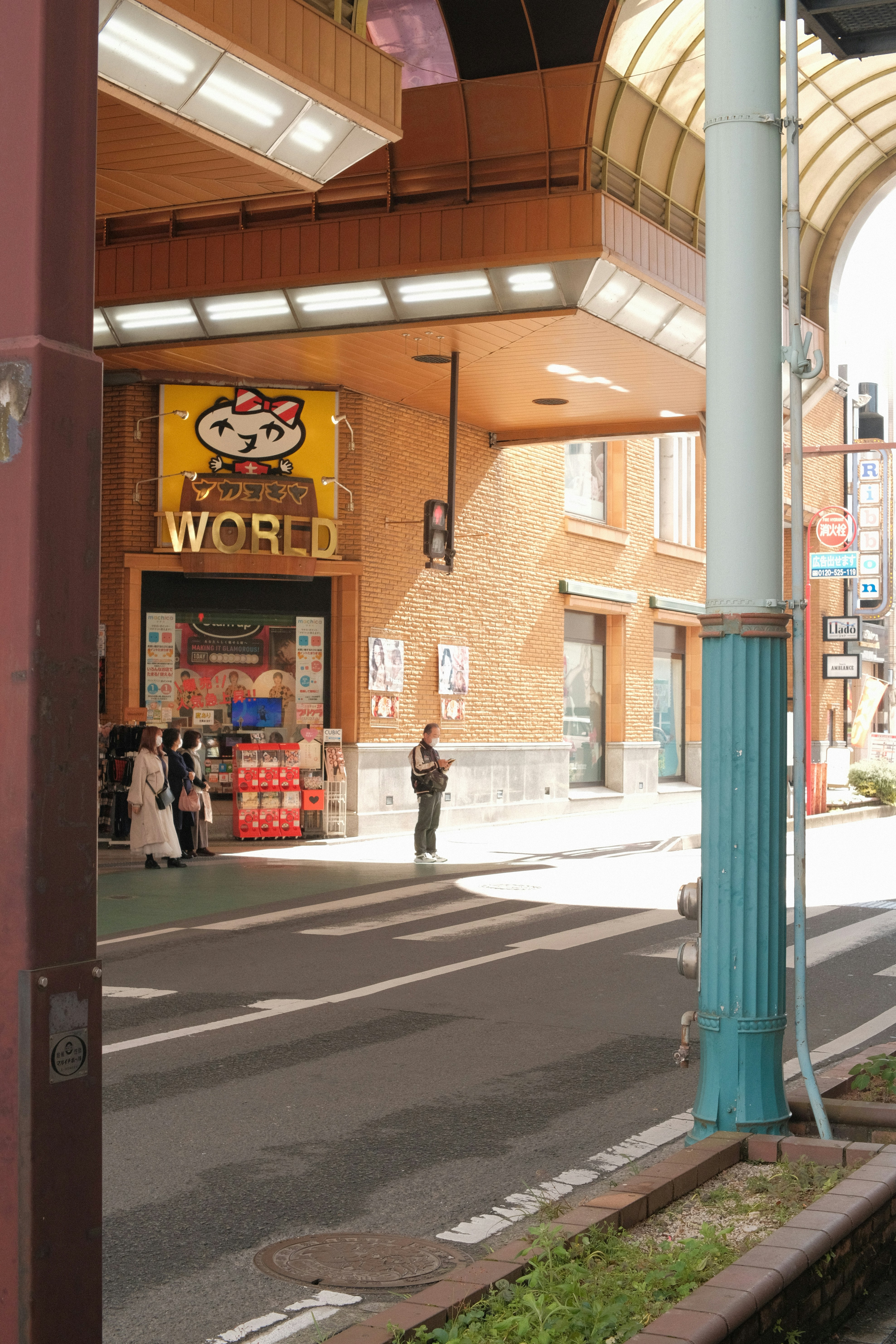 A street scene with focus on the store front photo – Free Brown Image ...