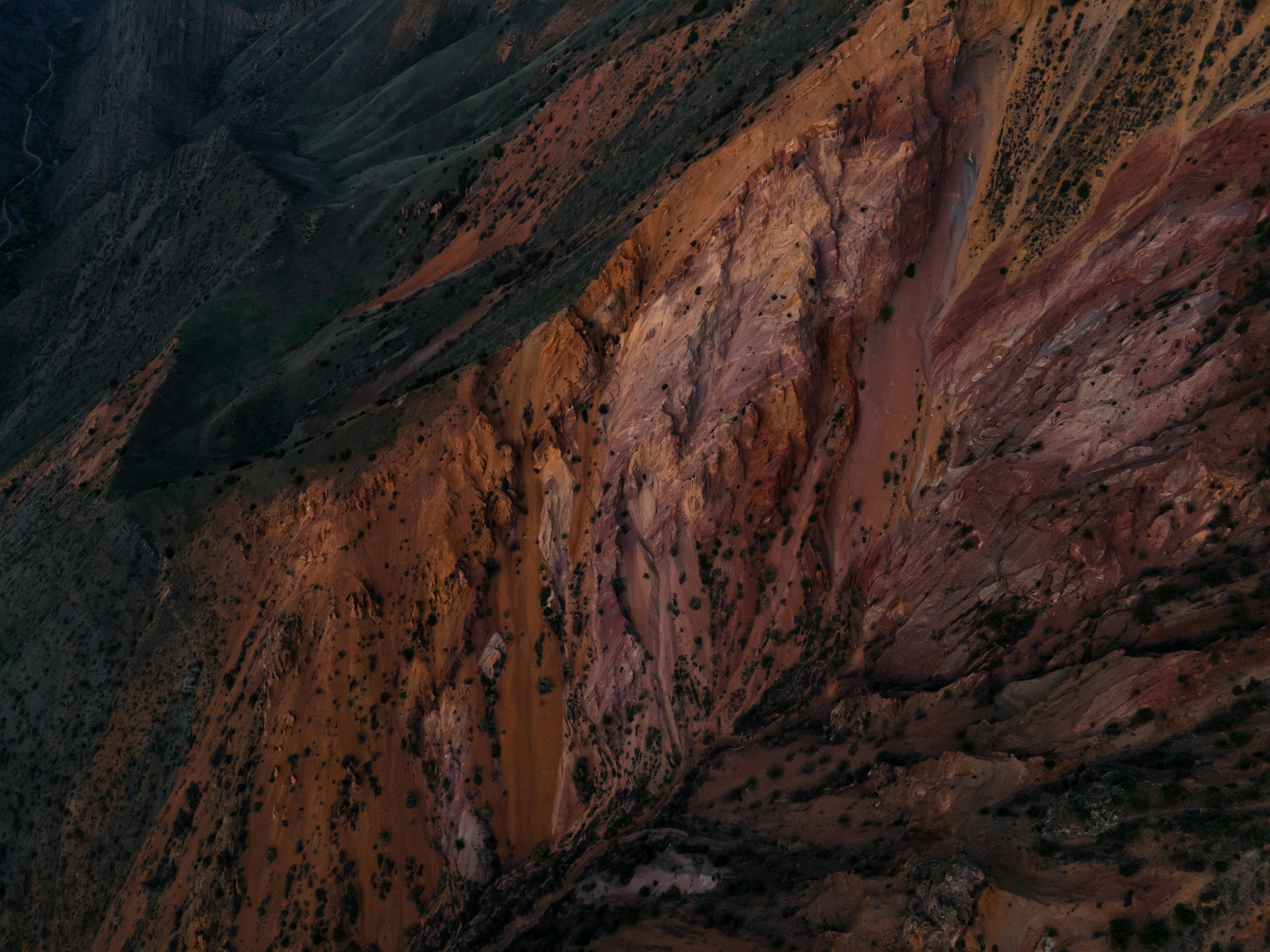 30,000+ Mountain Texture Pictures | Download Free Images on Unsplash