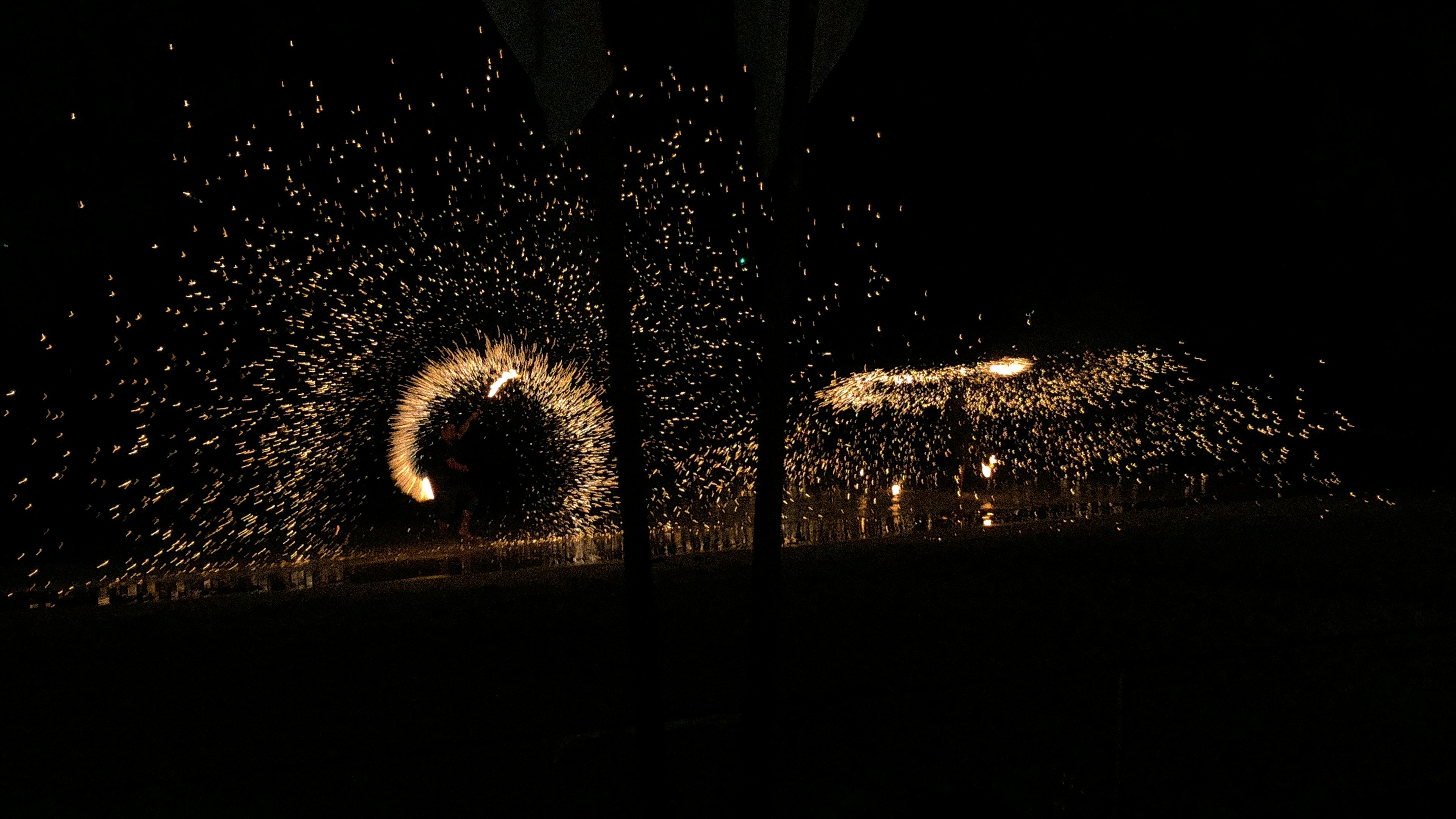 A large fireball in the dark photo – Free Hua hin Image on Unsplash