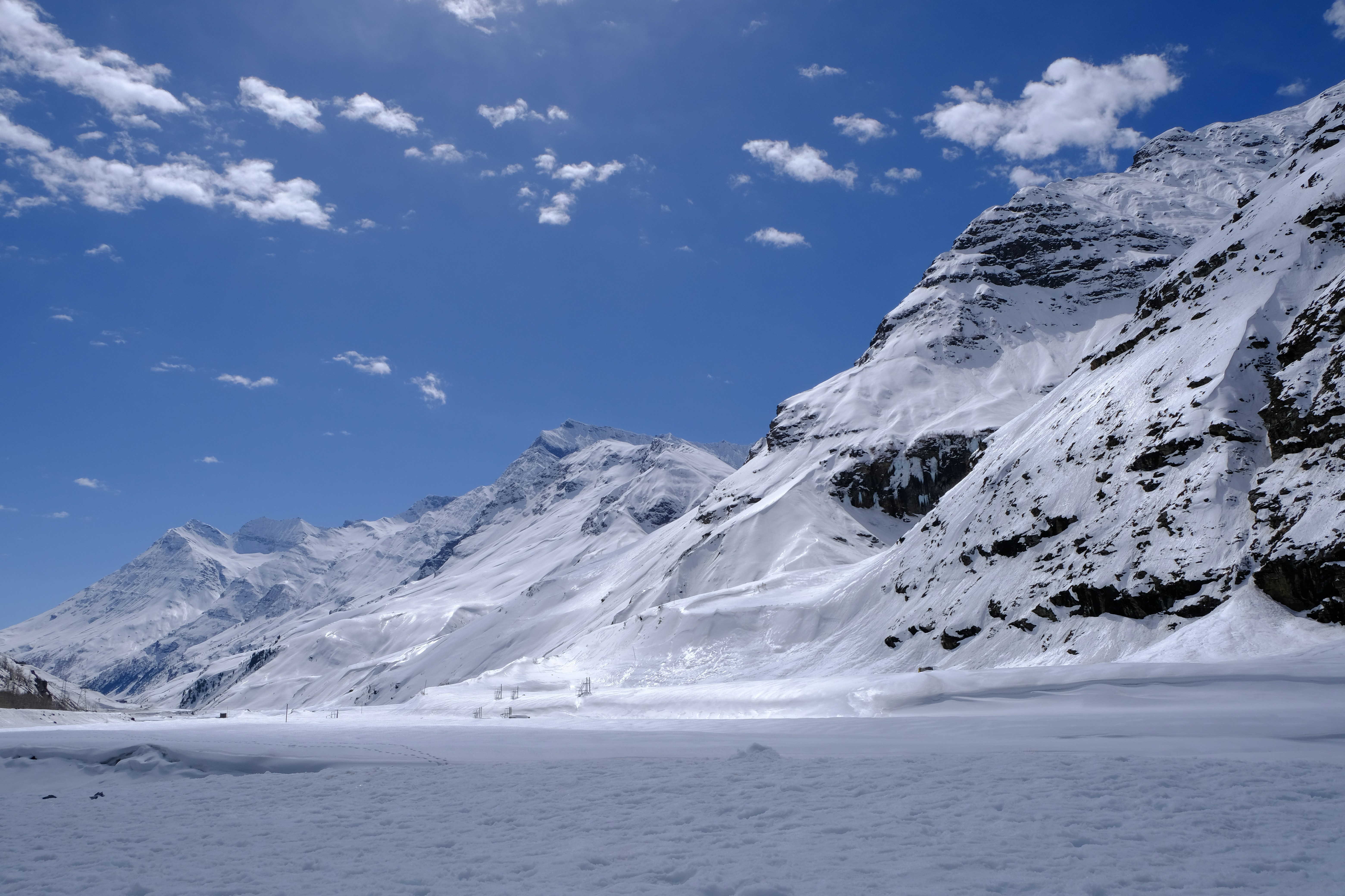 Lapis Sky Over the Snowbound Spine