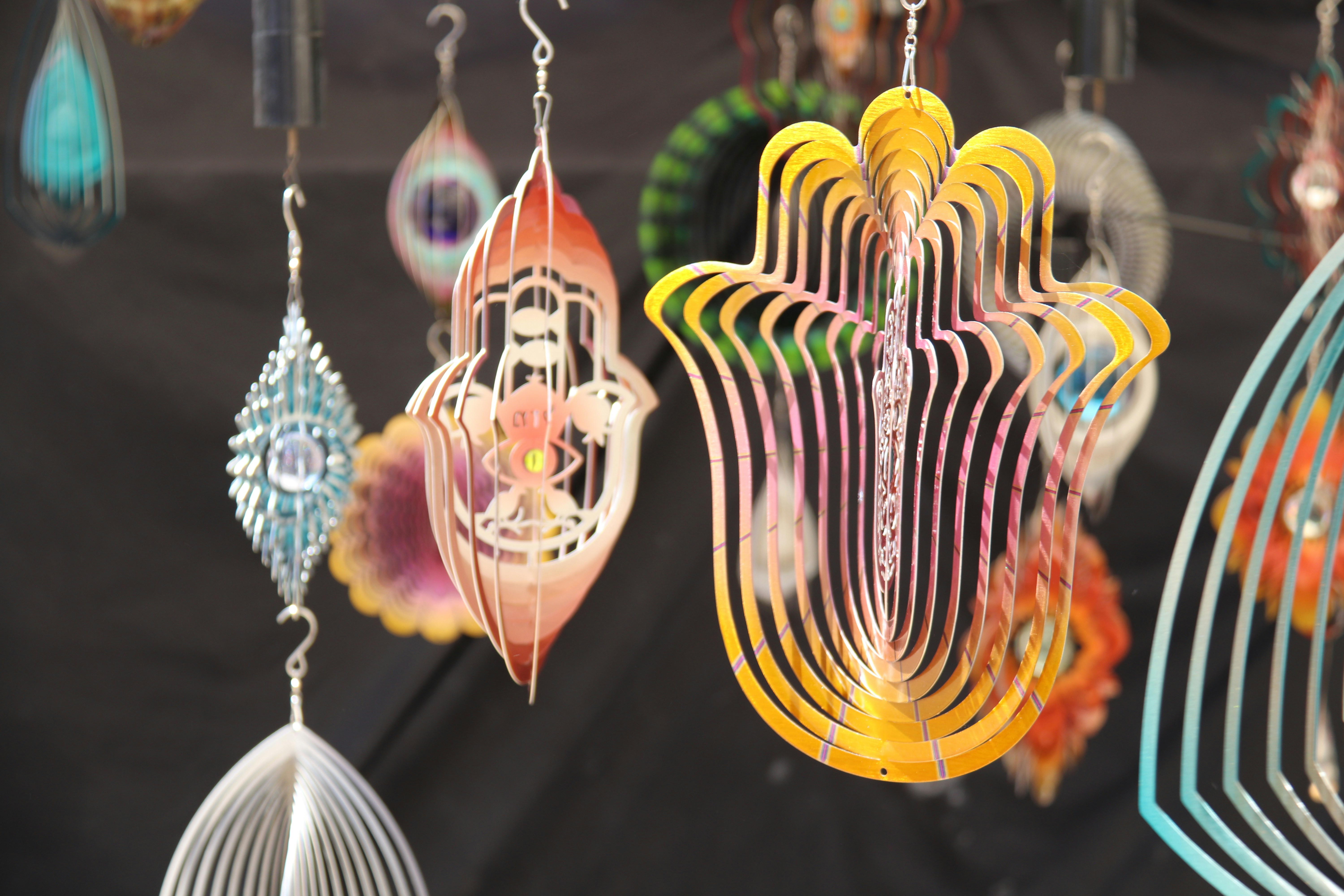 Chromatic Wind Chimes: Abstract Ornaments in Motion