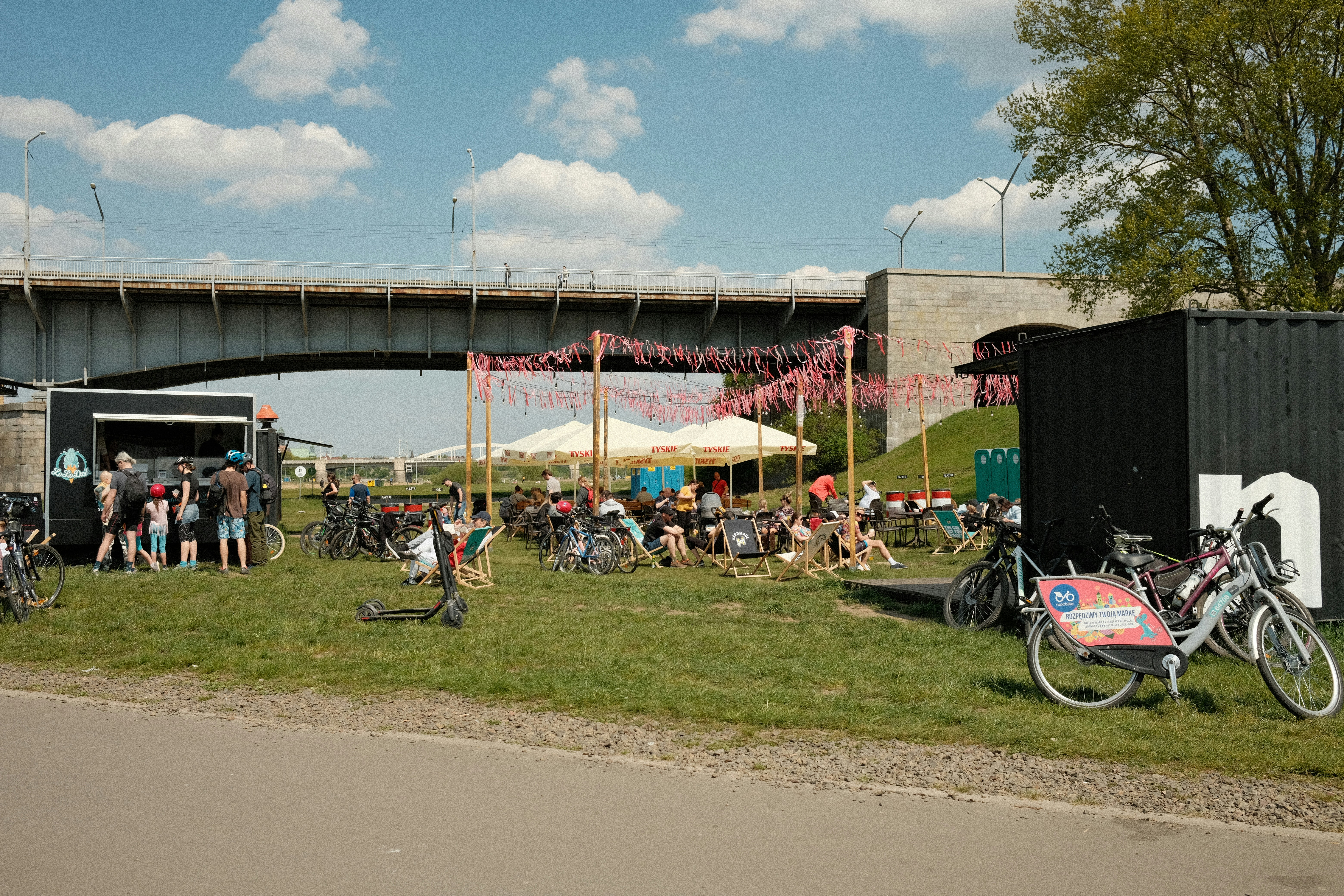 Camera: Fujifilm X100V. Film simulation recipe: Kodak Portra 400 Location: Poznan, Poland. No photo editing.