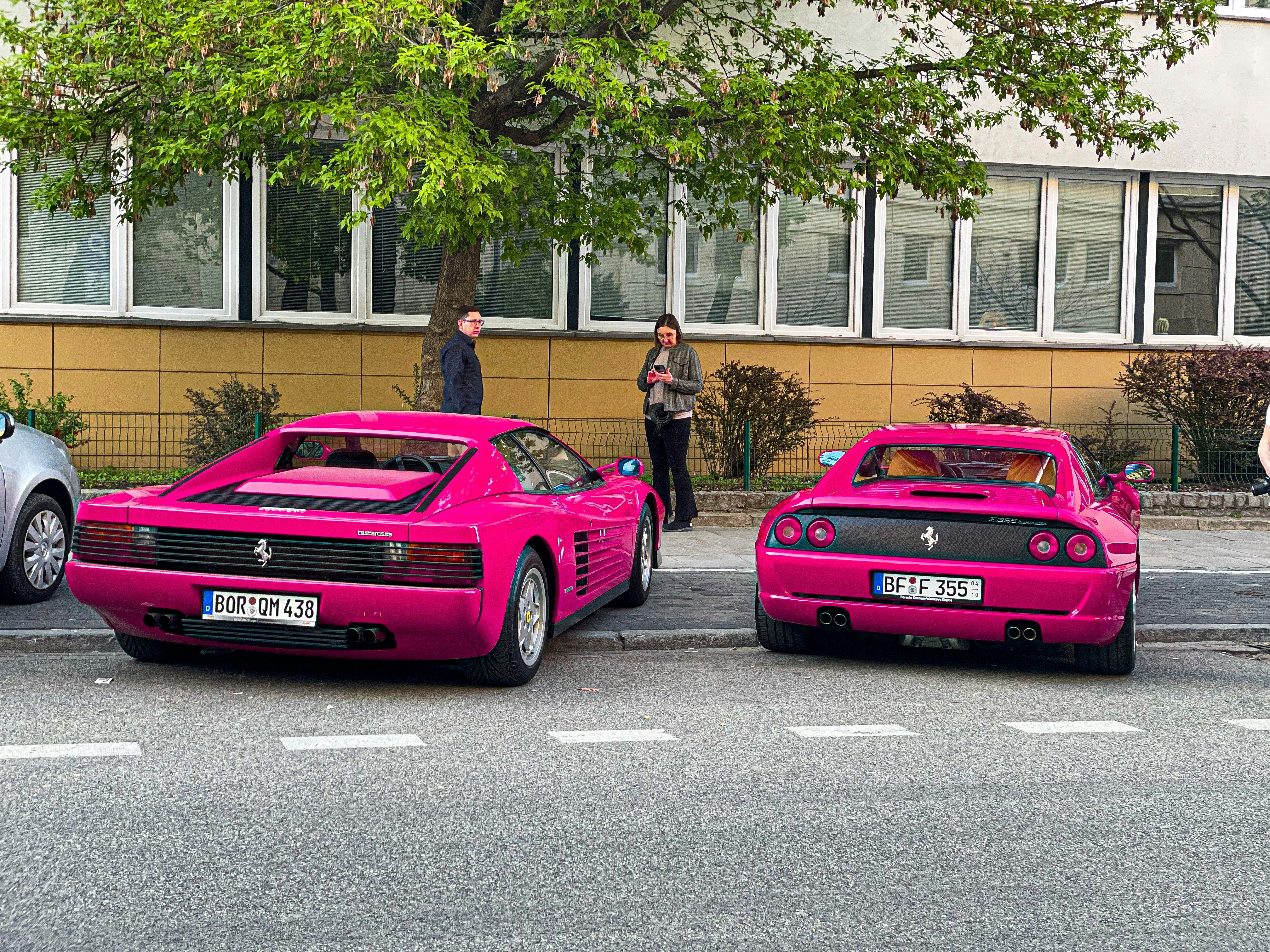 Pink Ferrari!