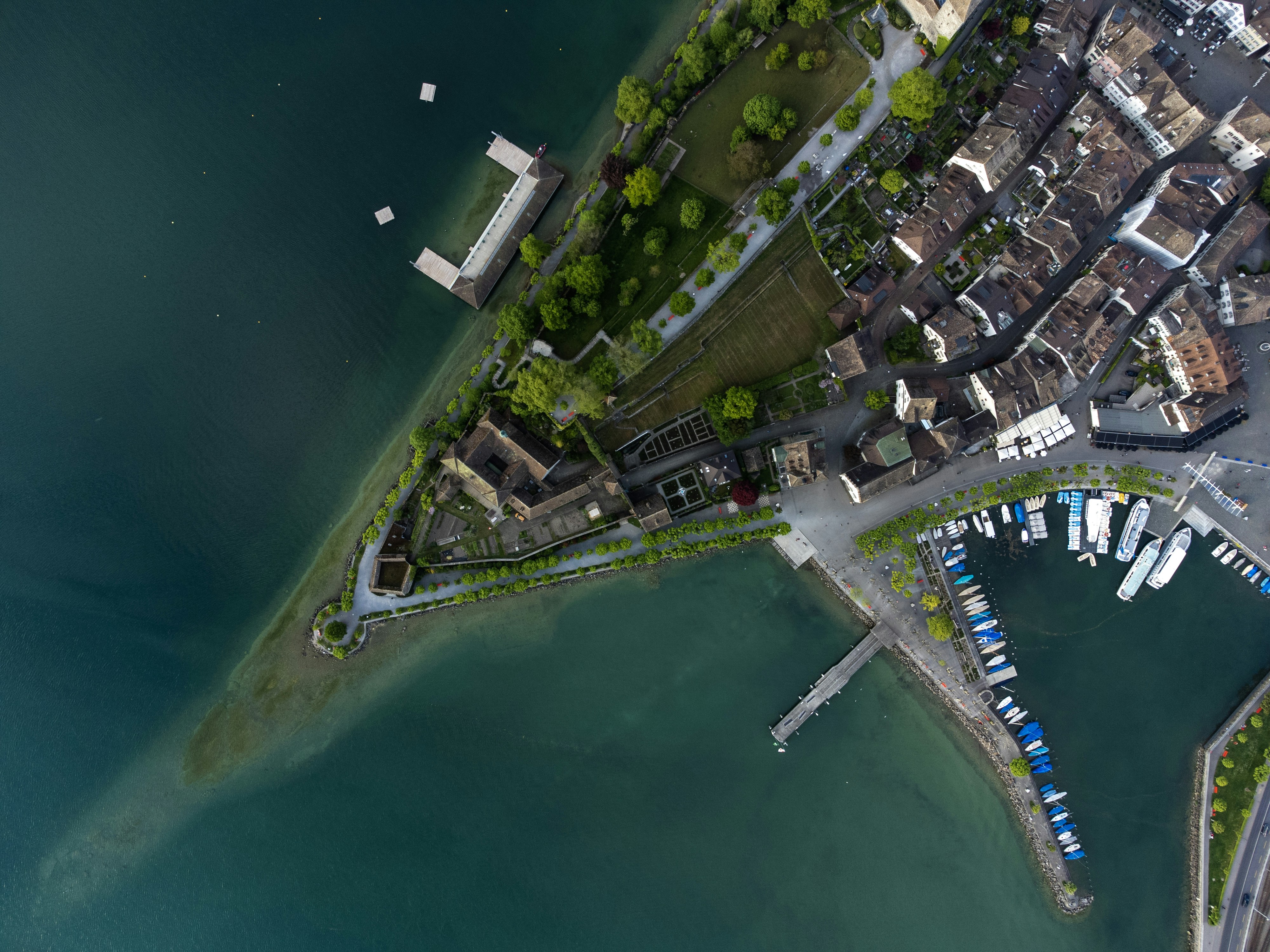 Map photo – Free Rapperswil-jona Image on Unsplash