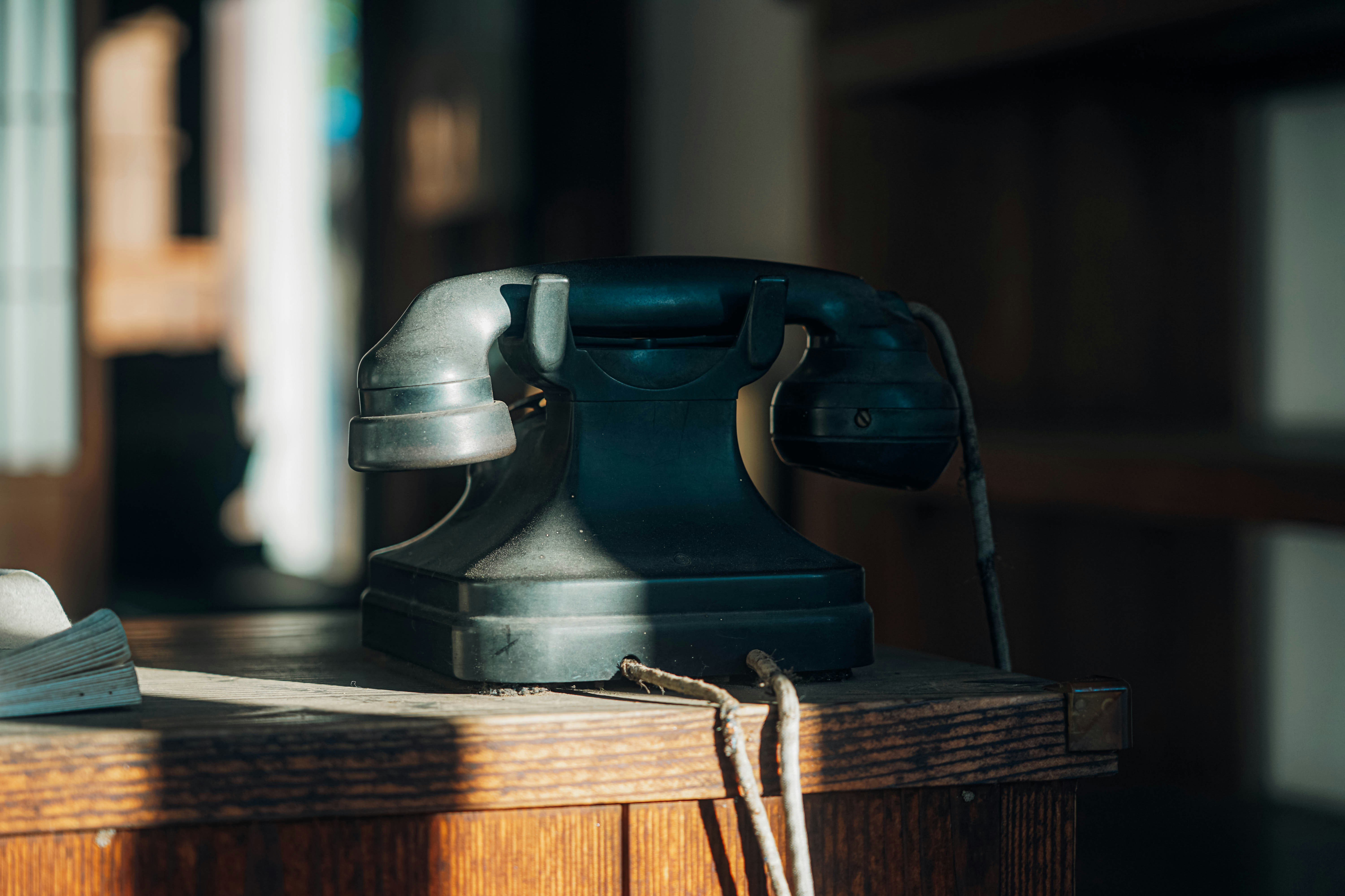 A black and silver telephone photo – Free Retro Image on Unsplash