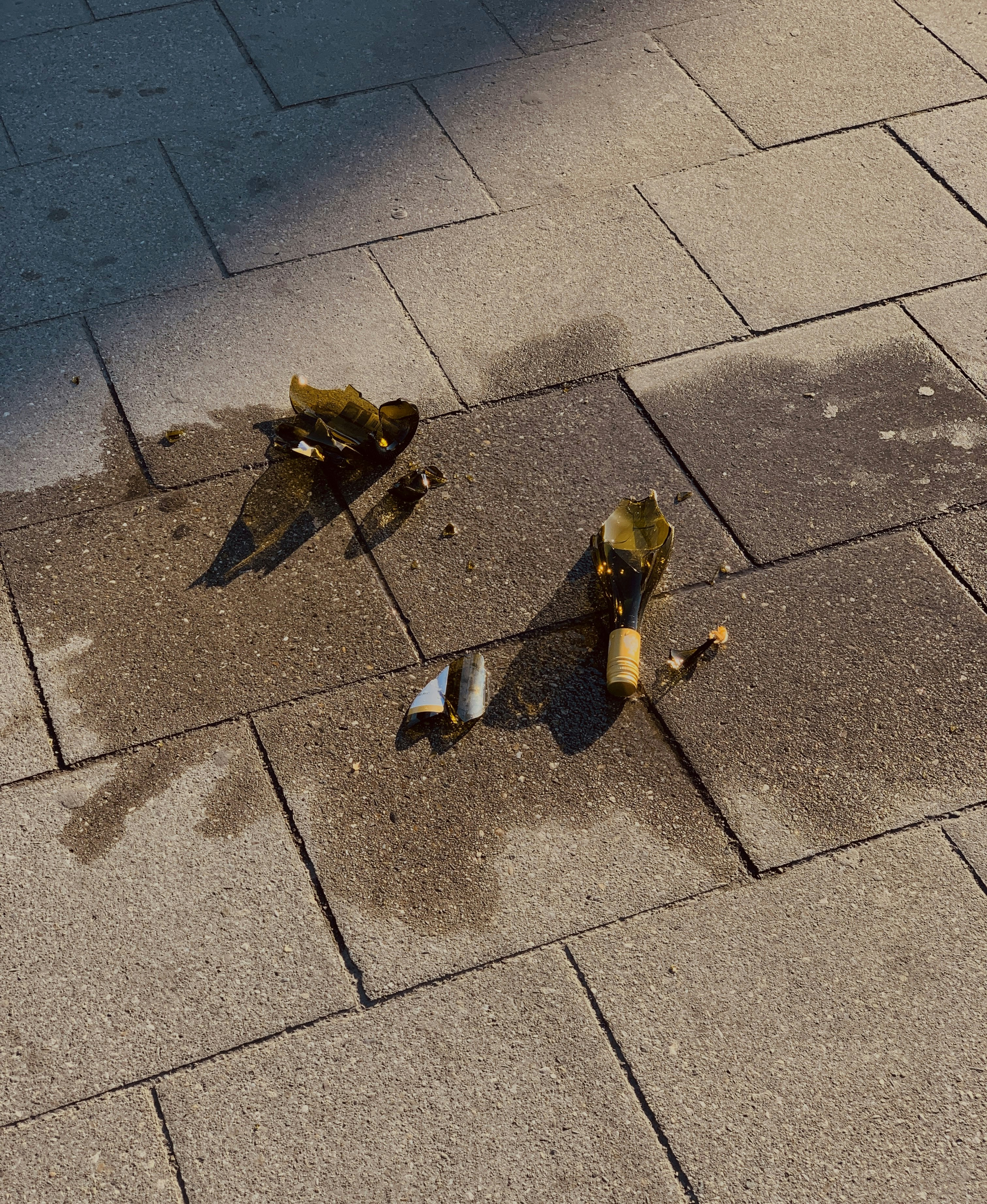 A fire hydrant on the pavement photo – Free Floor Image on Unsplash