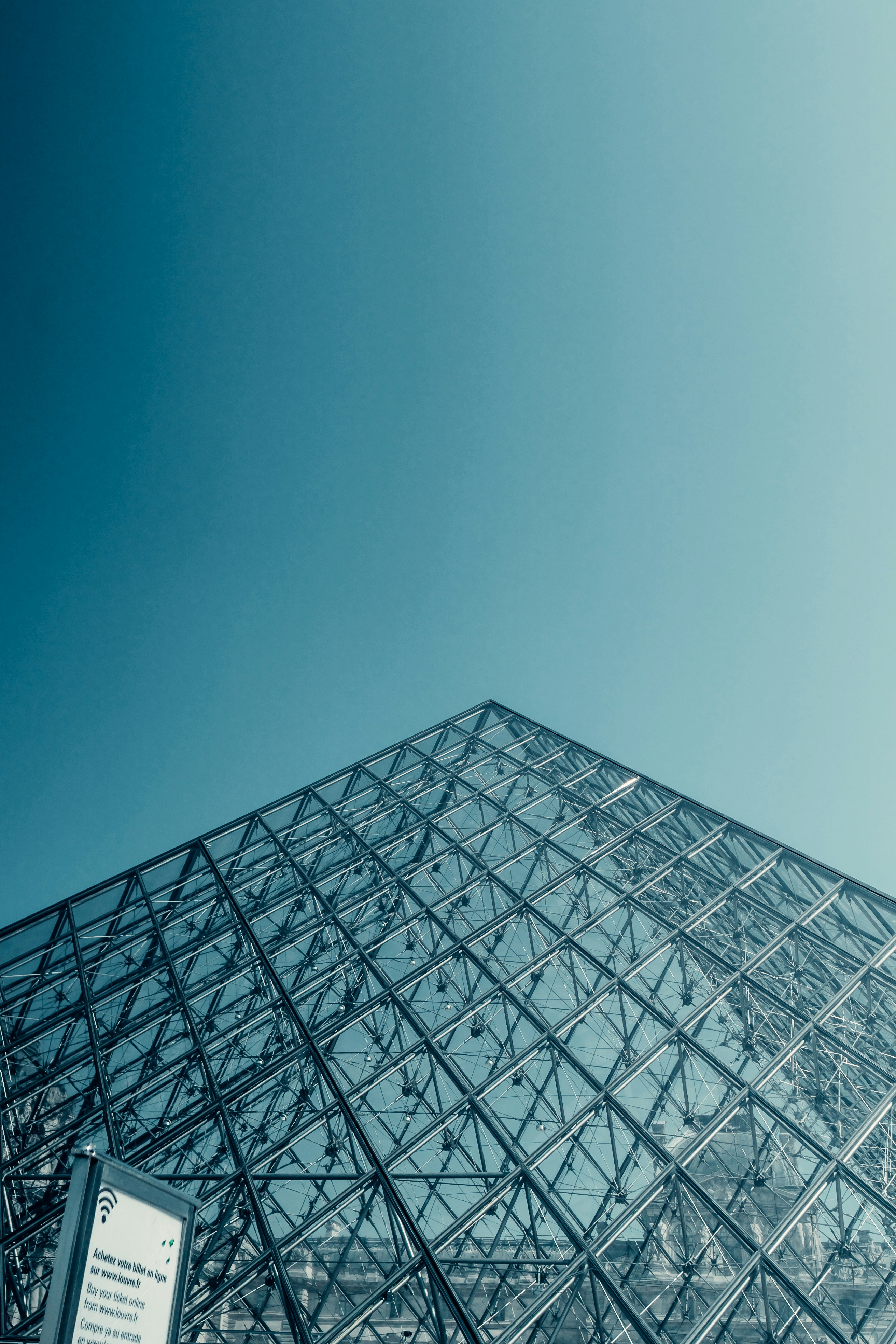 Foto Una alta torre de metal – Imagen París gratis en Unsplash