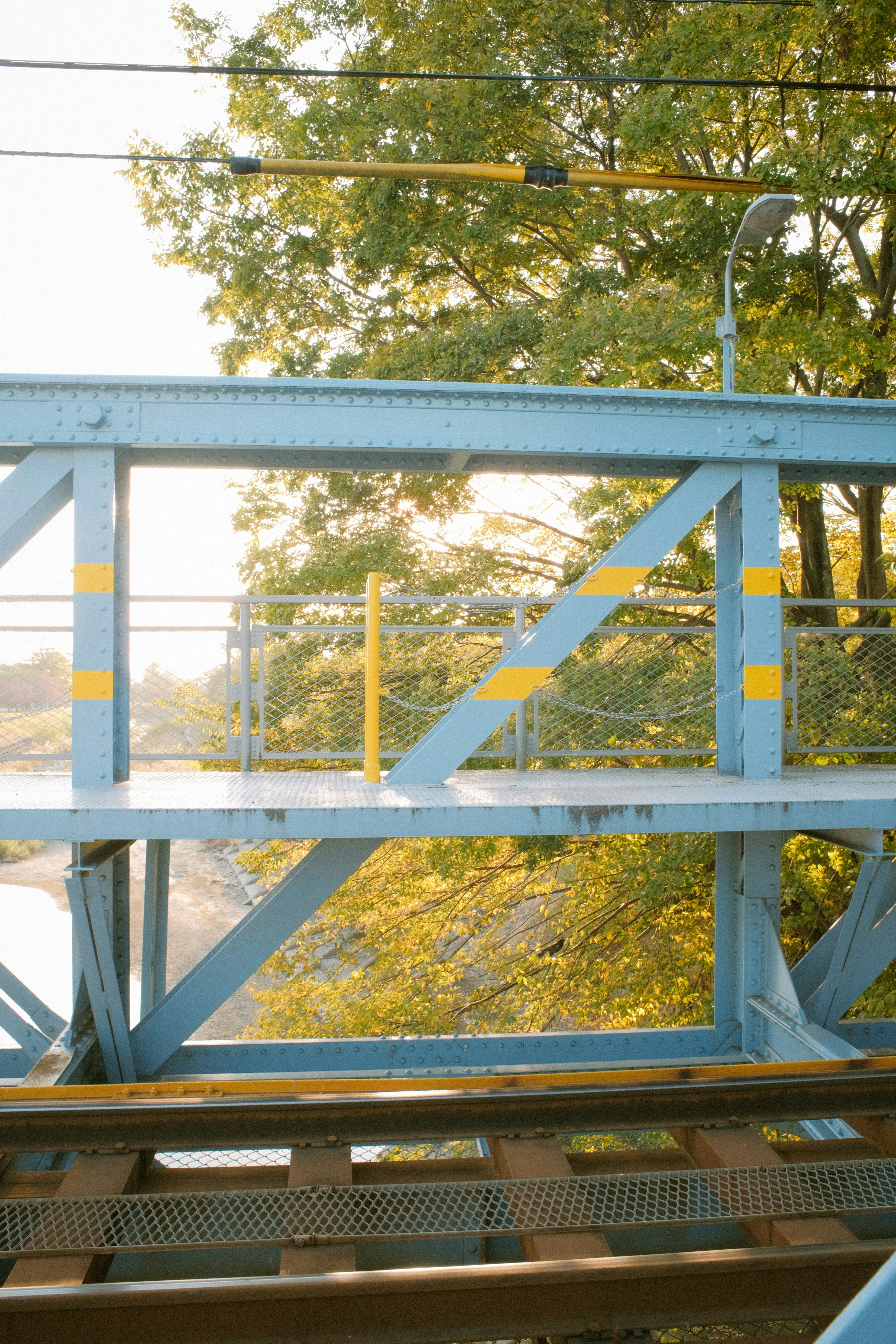 A roller coaster track photo – Free Railing Image on Unsplash