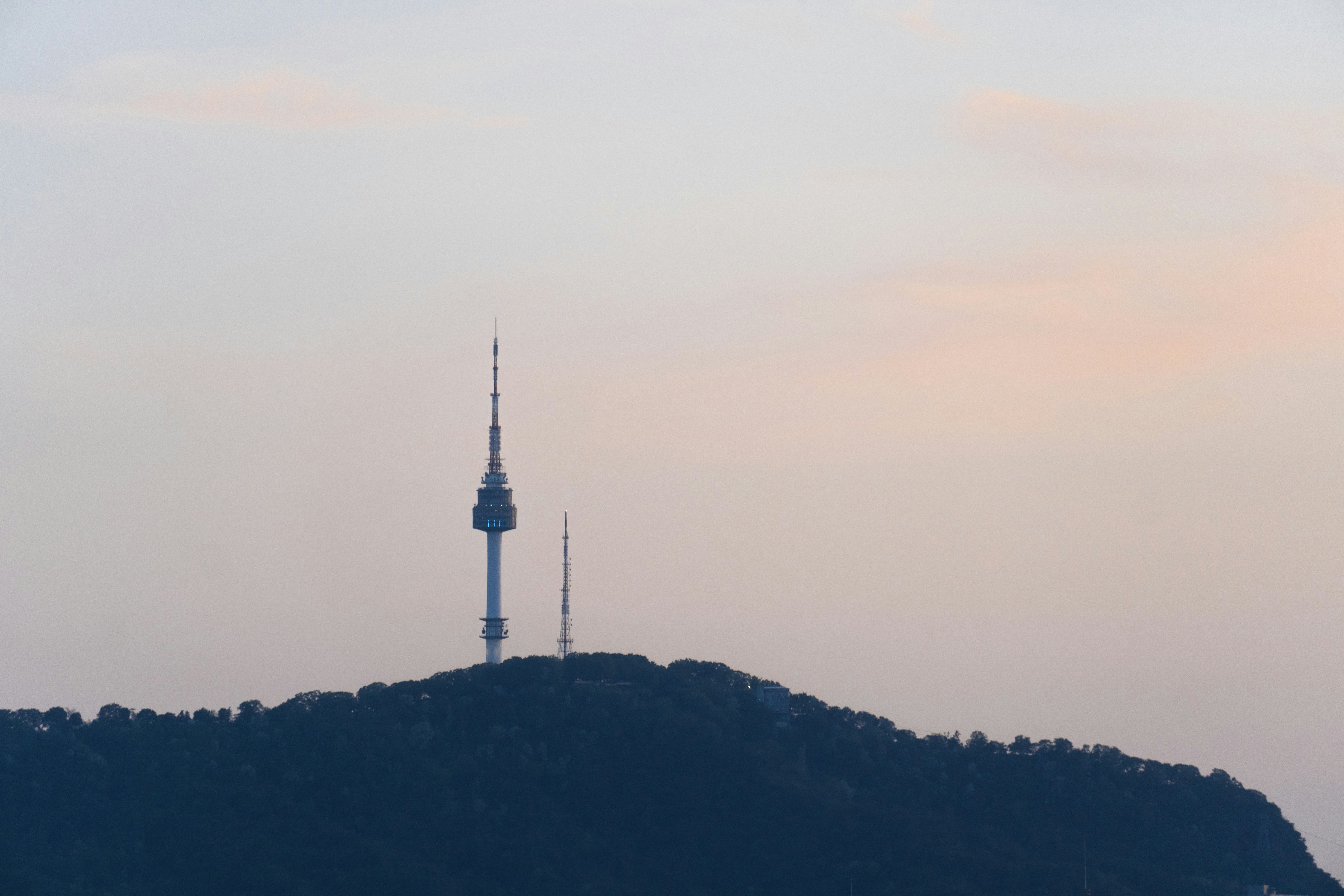A tall tower on a hill photo – Free Building Image on Unsplash