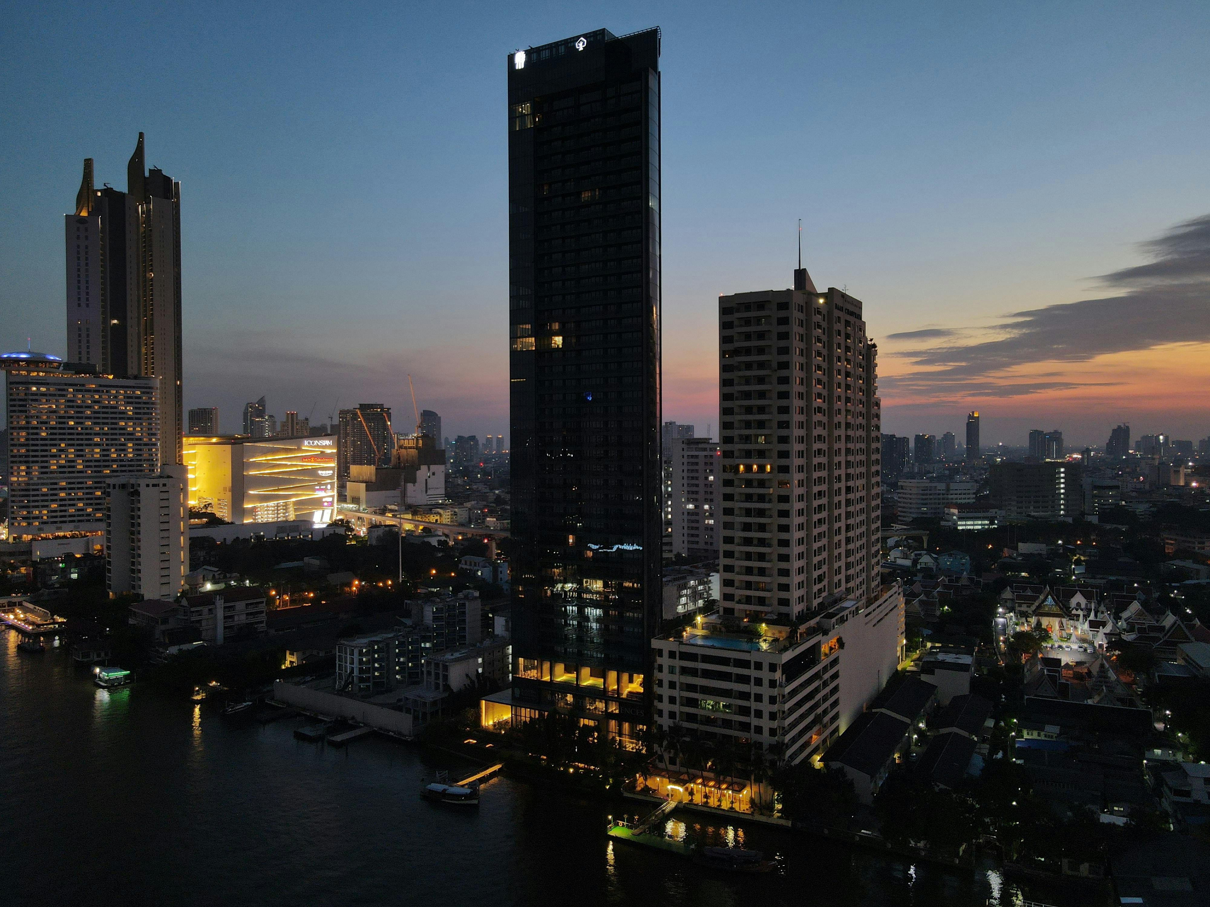 Banyan Tree Residences Riverside Bangkok | a city with tall buildings