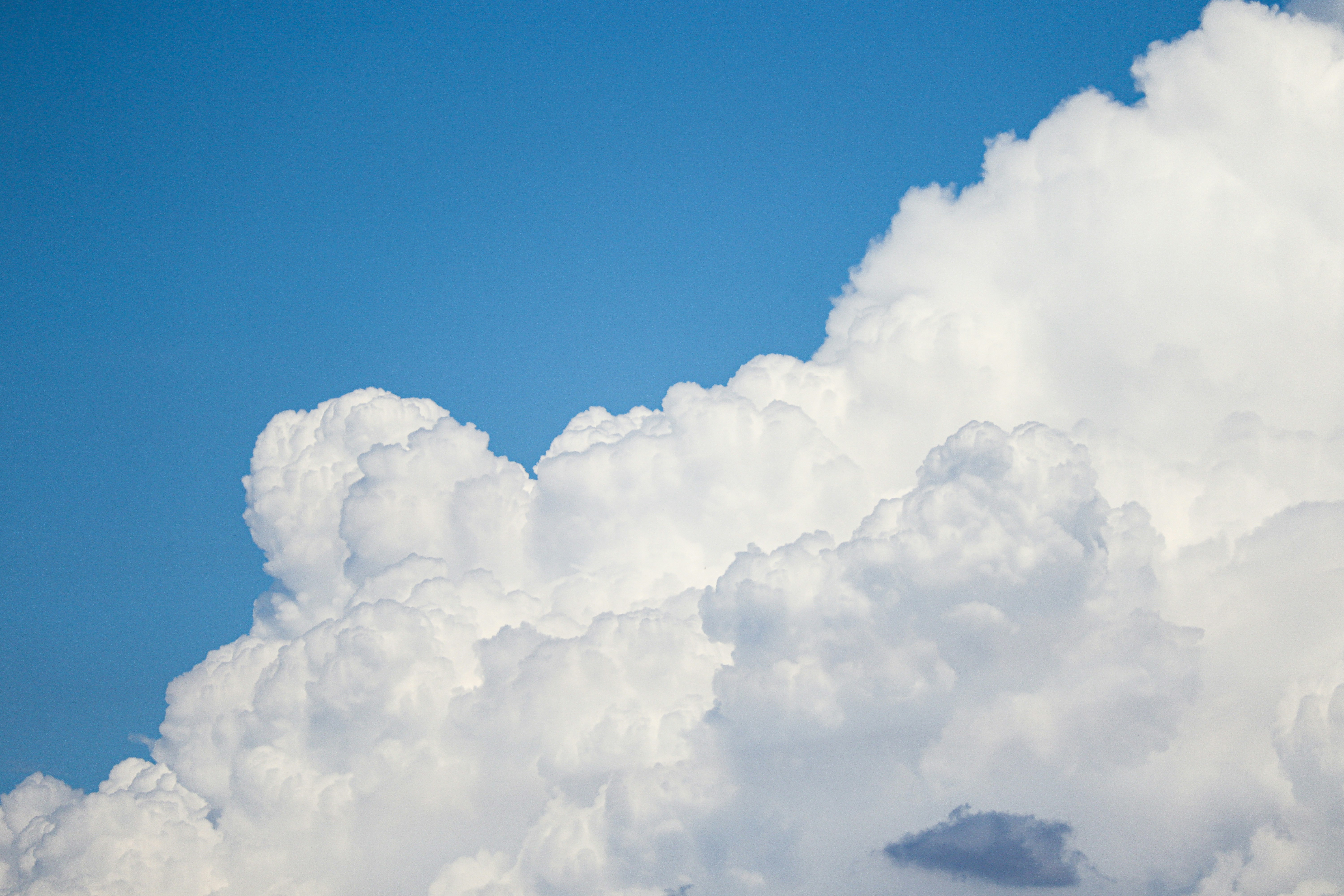 Foto Awan putih di langit – Gambar Biru Gratis di Unsplash