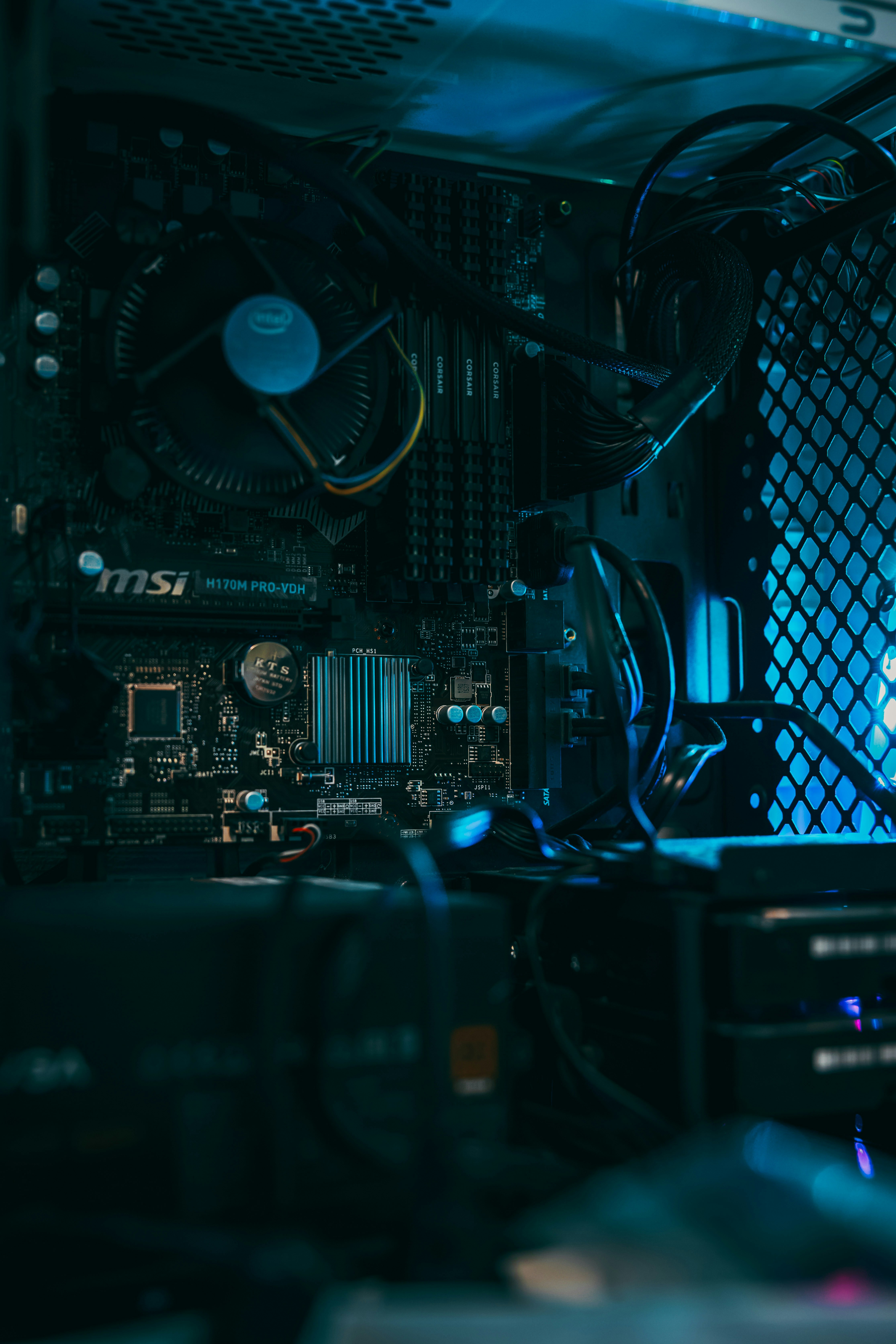 30,000+ Pc Inside Pictures | Download Free Images on Unsplash