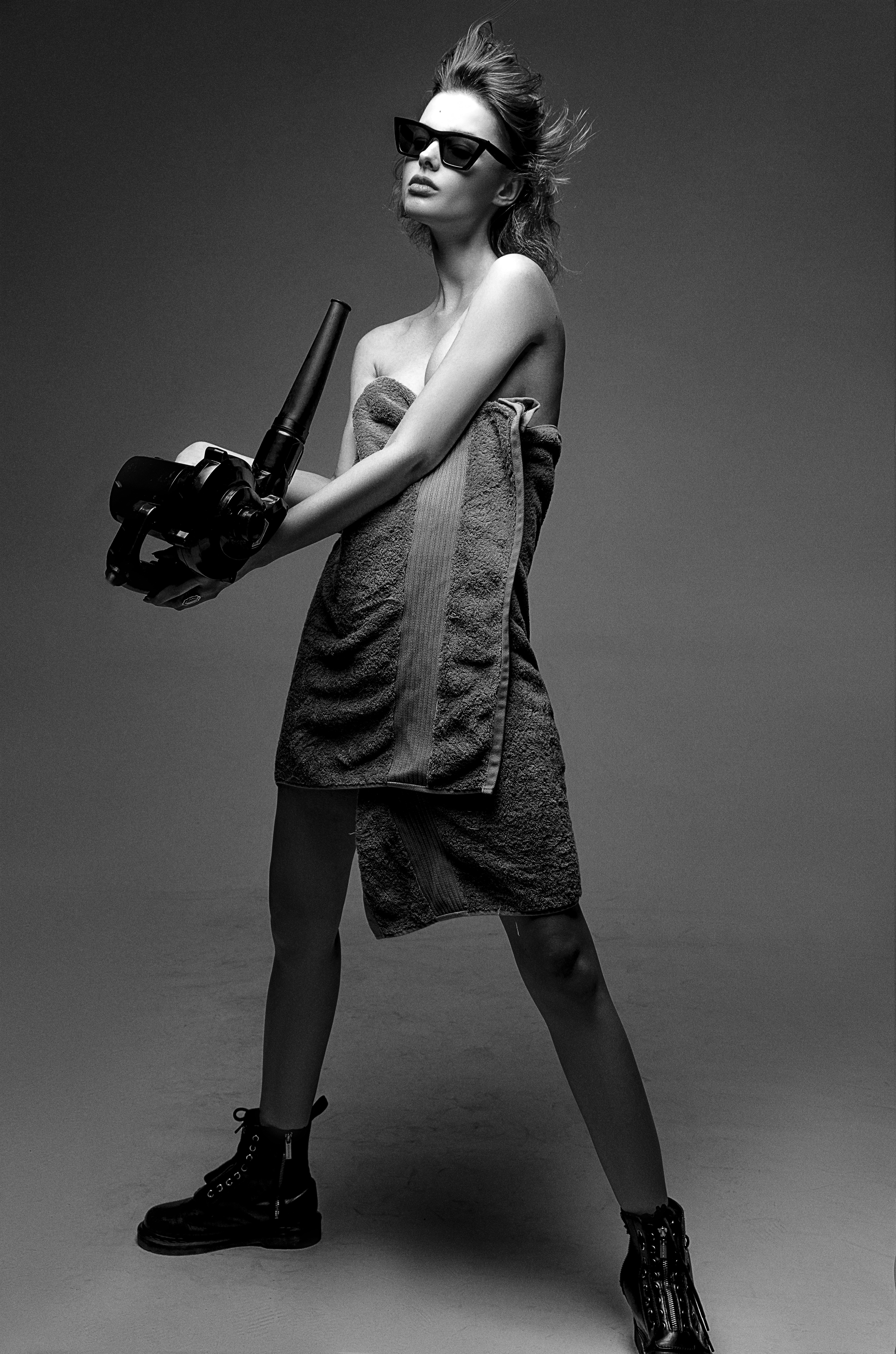 Monochrome Edge: Fashion Portrait Gripped by a Giant Camera Rig