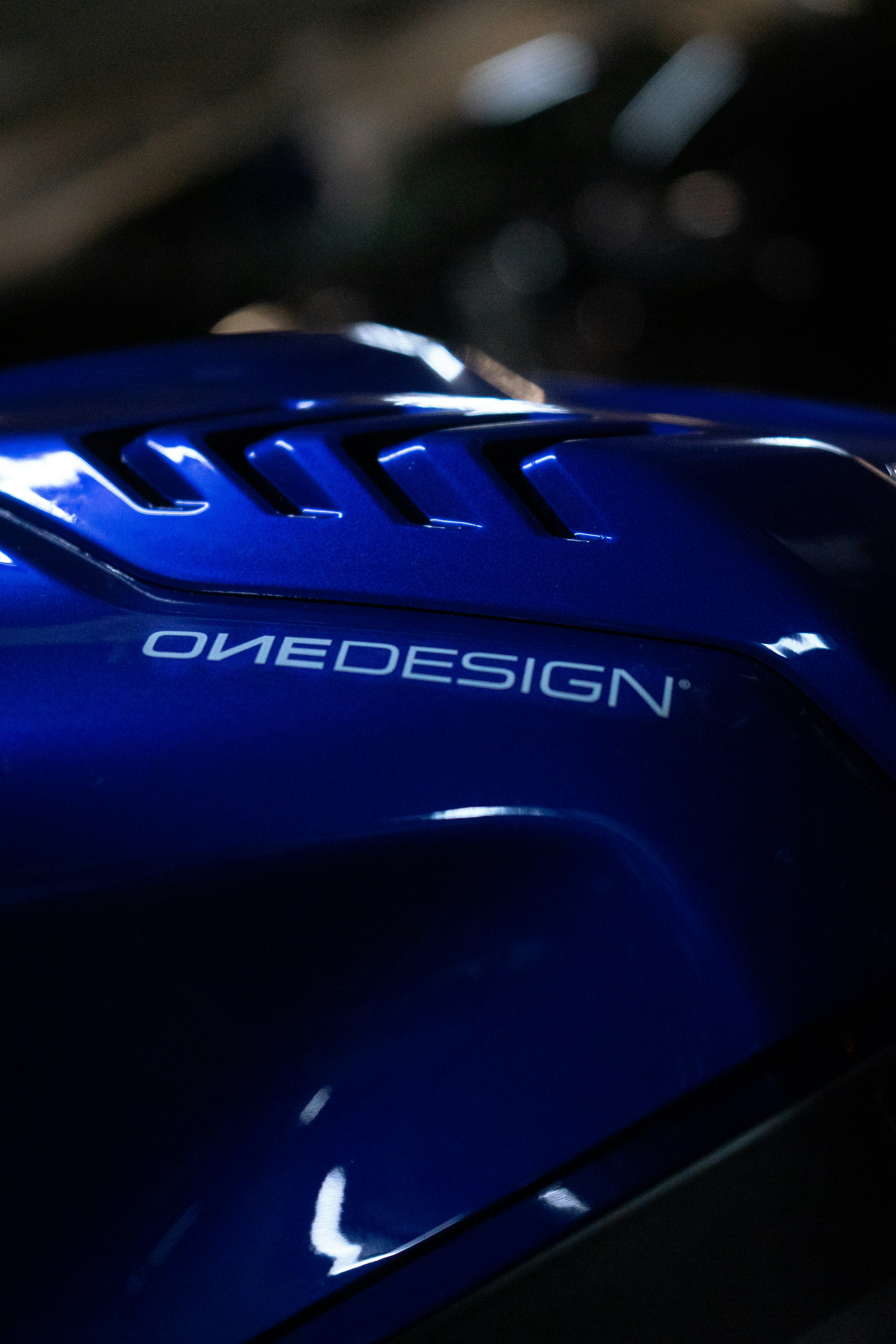 Un primer plano de un ratón azul de ordenador foto – Imagen de Azul ...