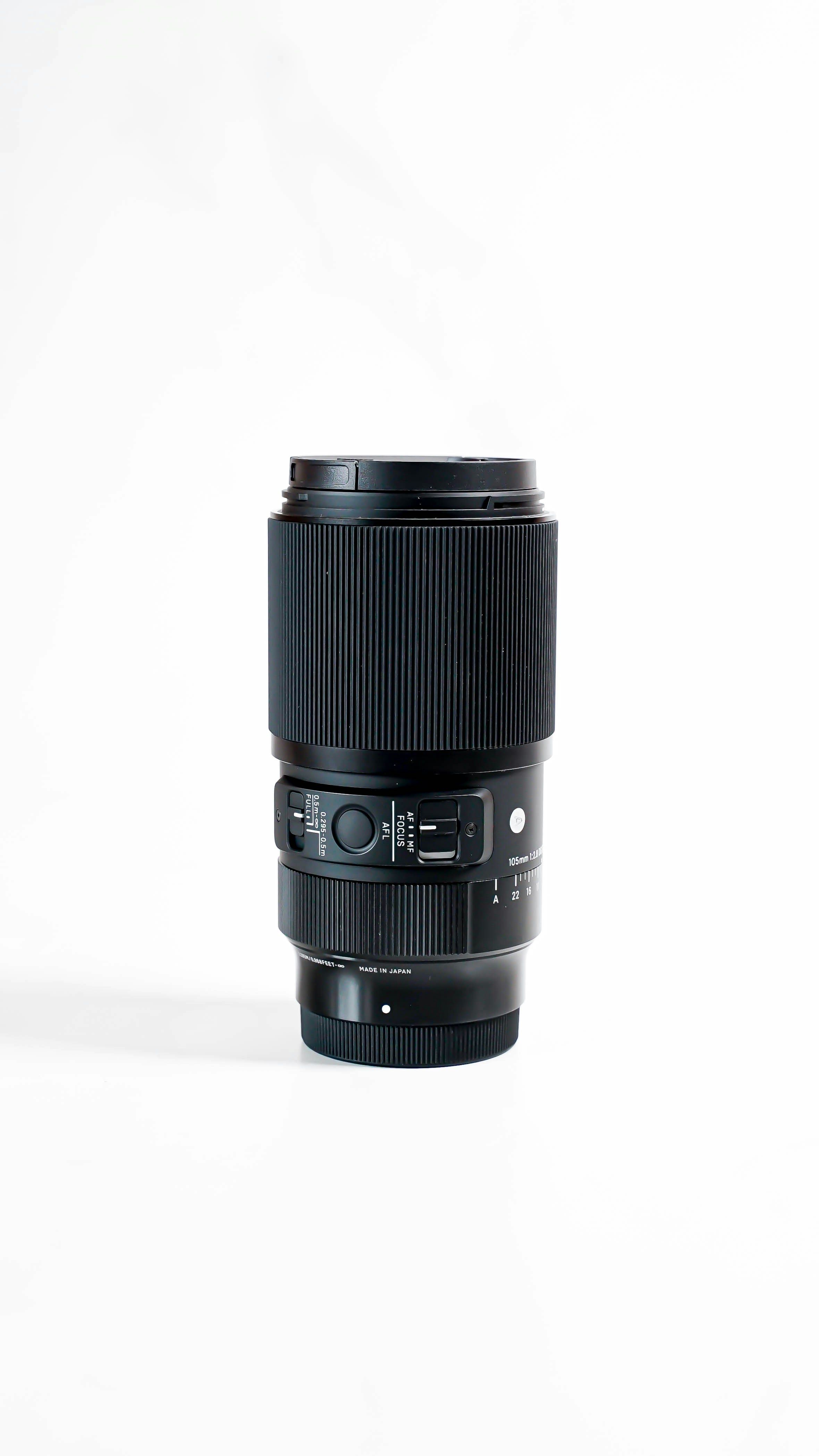 A close up of a camera lens on a white background photo – Free ...