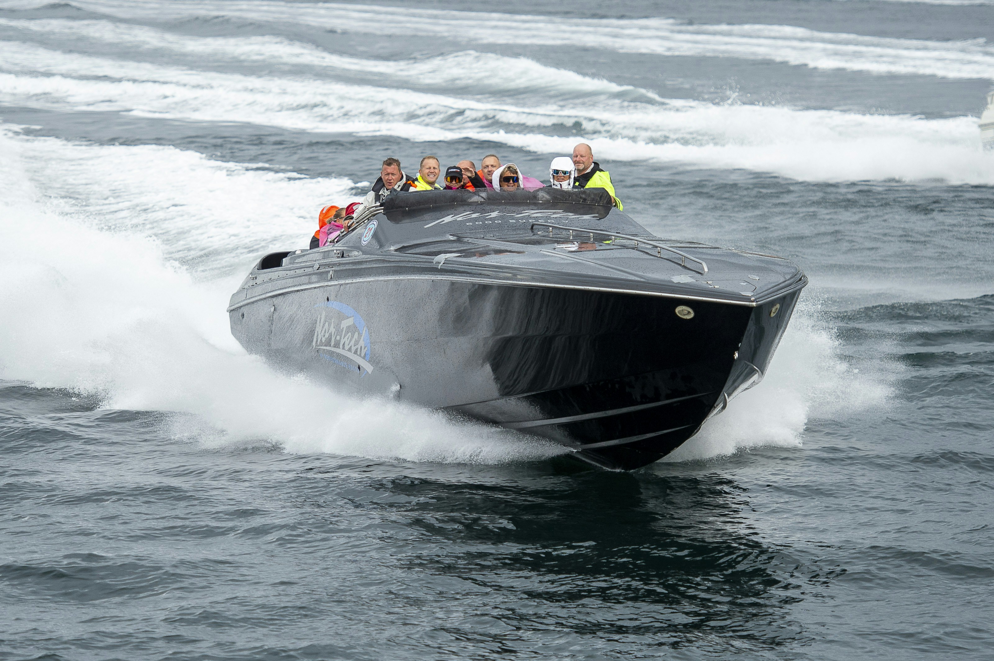 Liquid Lightning: The Rushing Black Seamaster