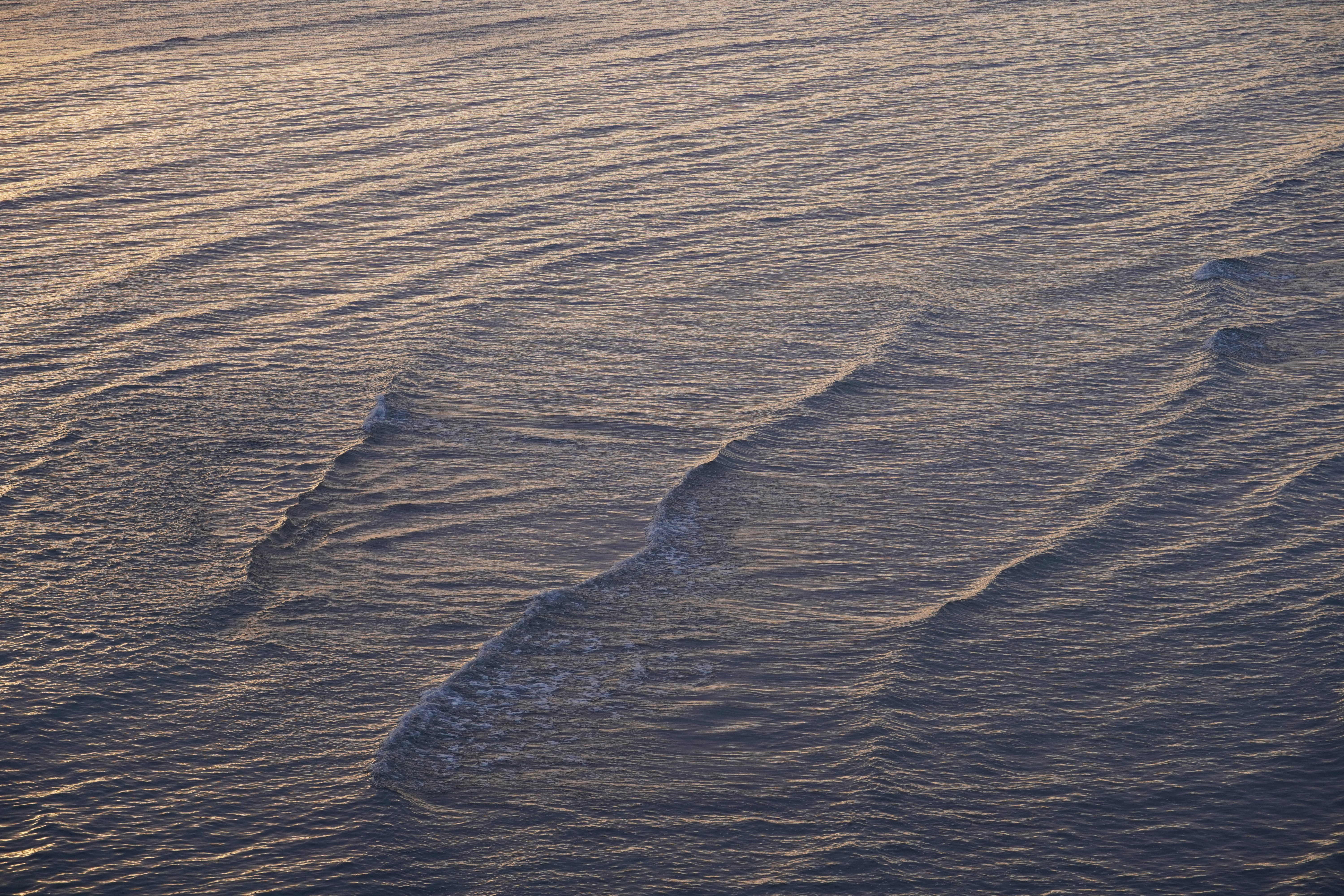 A person riding skis on top of a snow covered slope photo – Free Bray ...