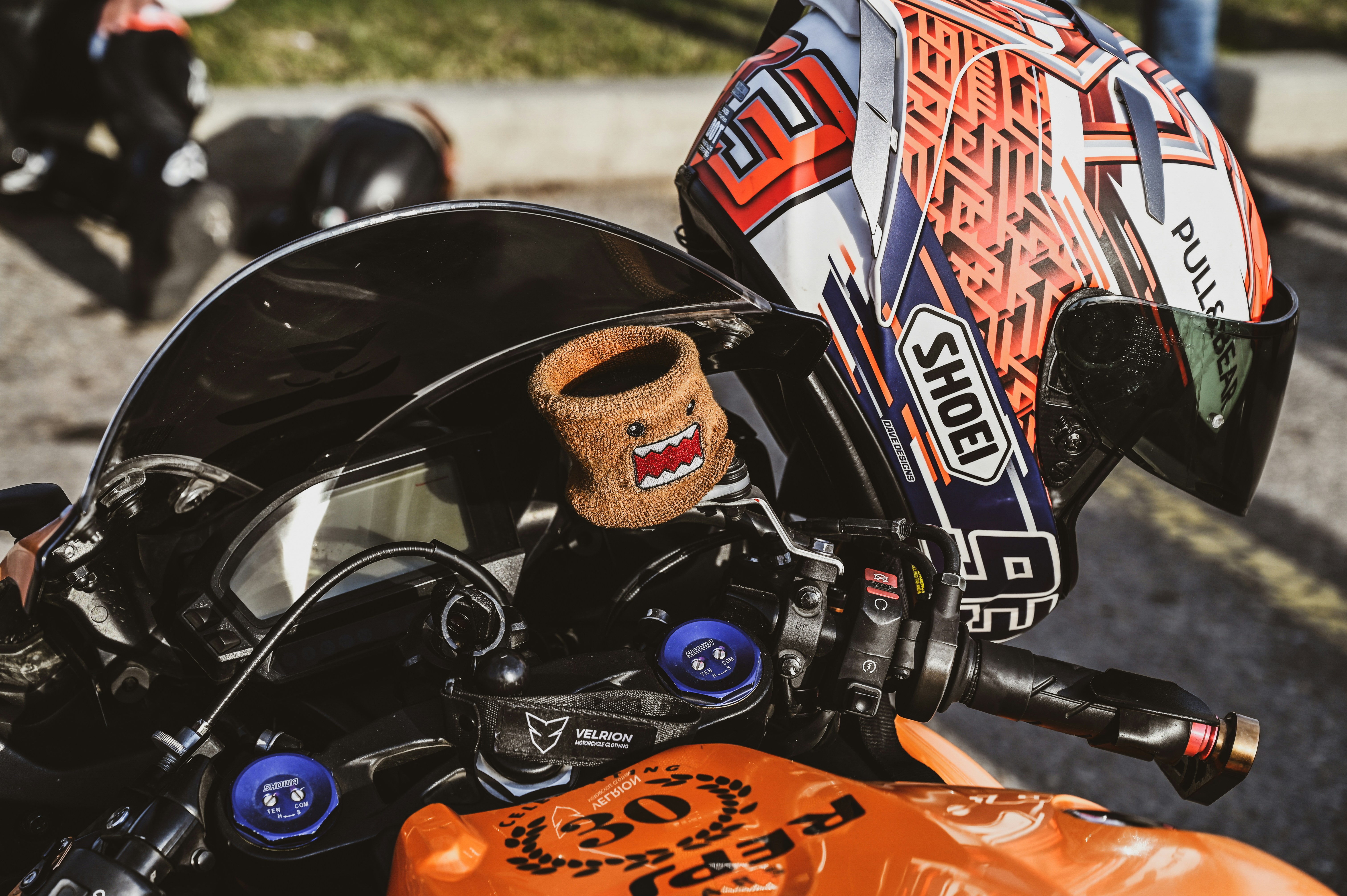 A close up of a helmet on a motorcycle photo – Free Helmet Image on ...