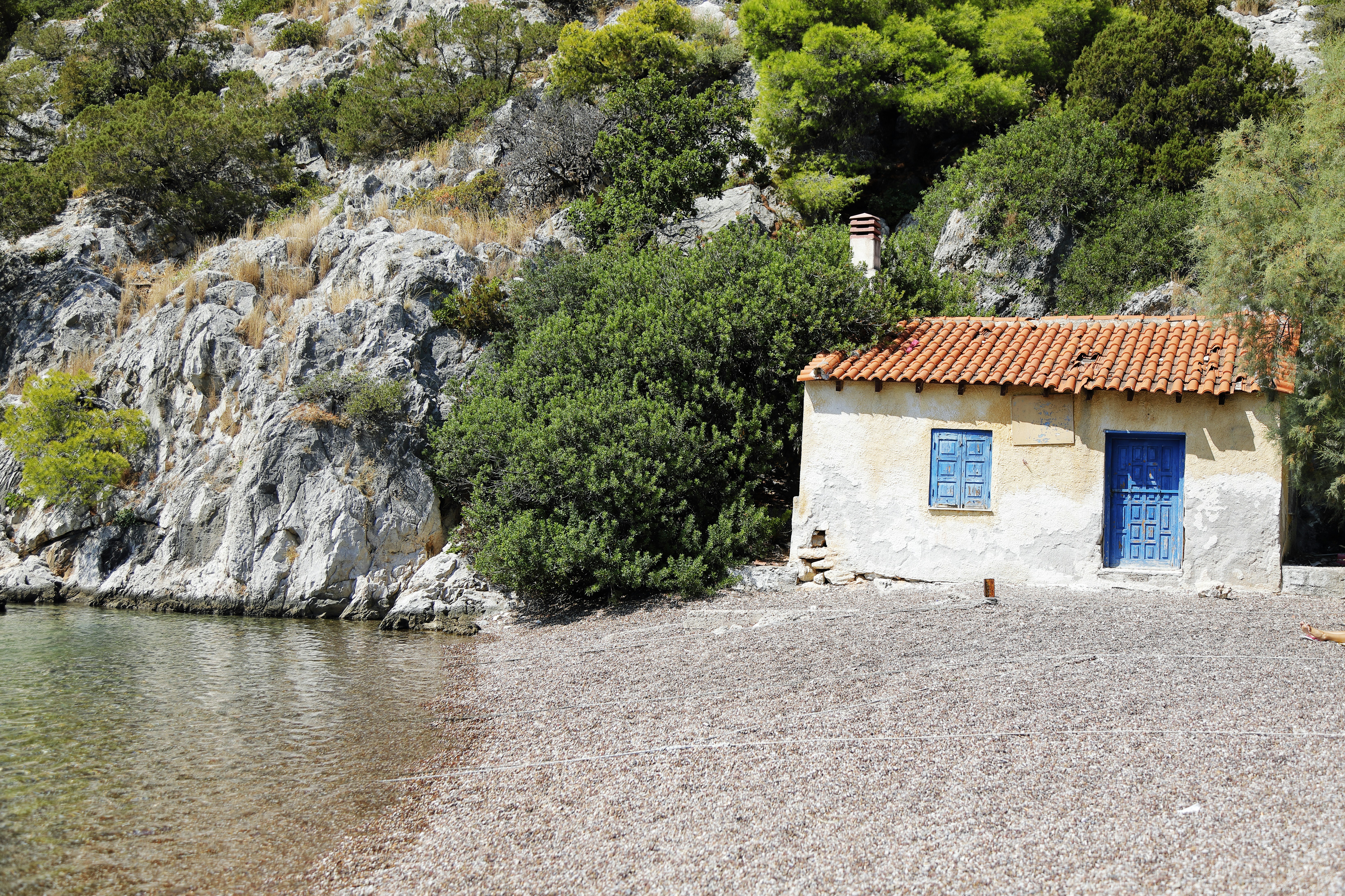 Seaside Cottage at the Water's Edge