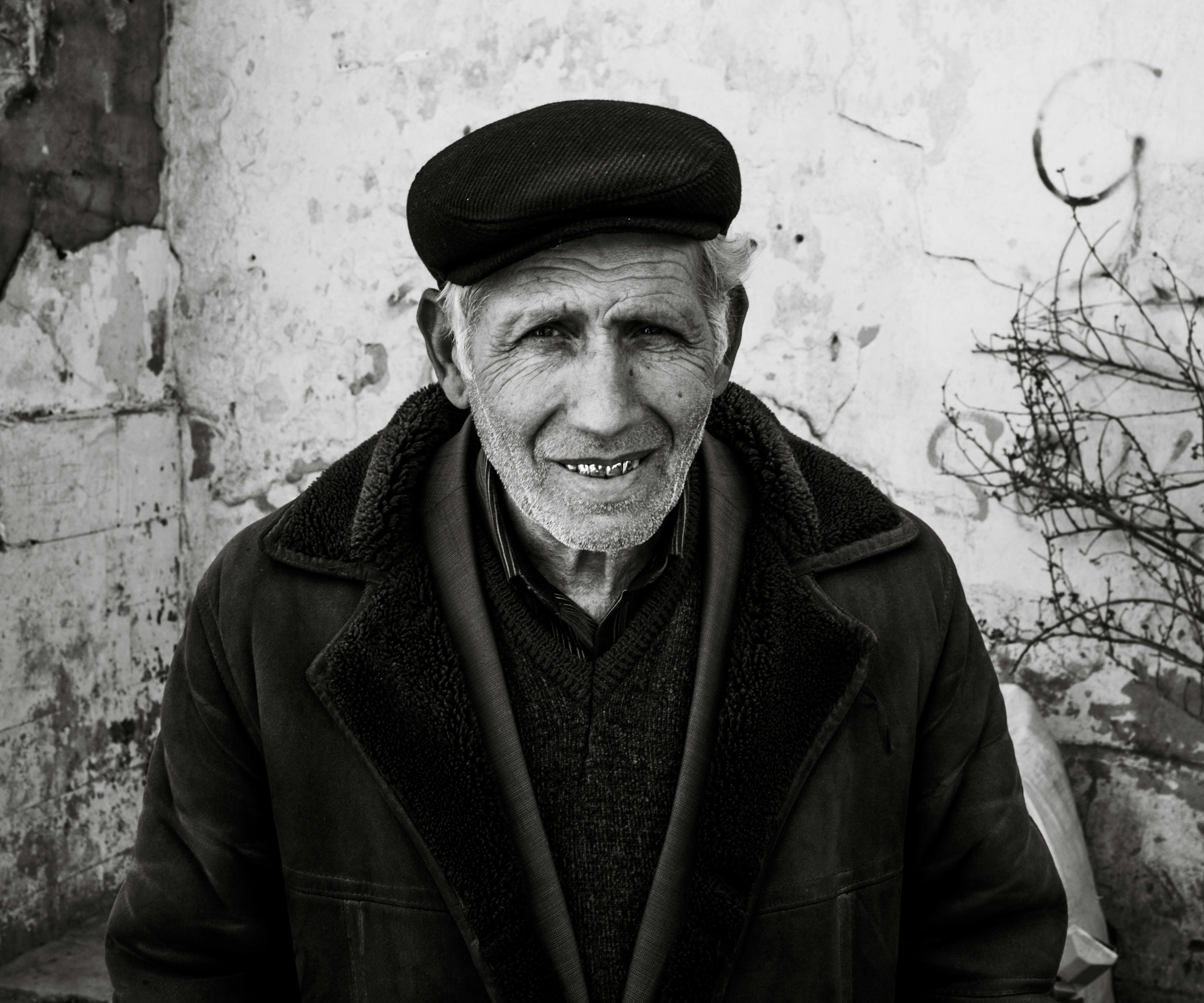 A black and white photo of a man wearing a hat photo – Free Azerbaijan ...
