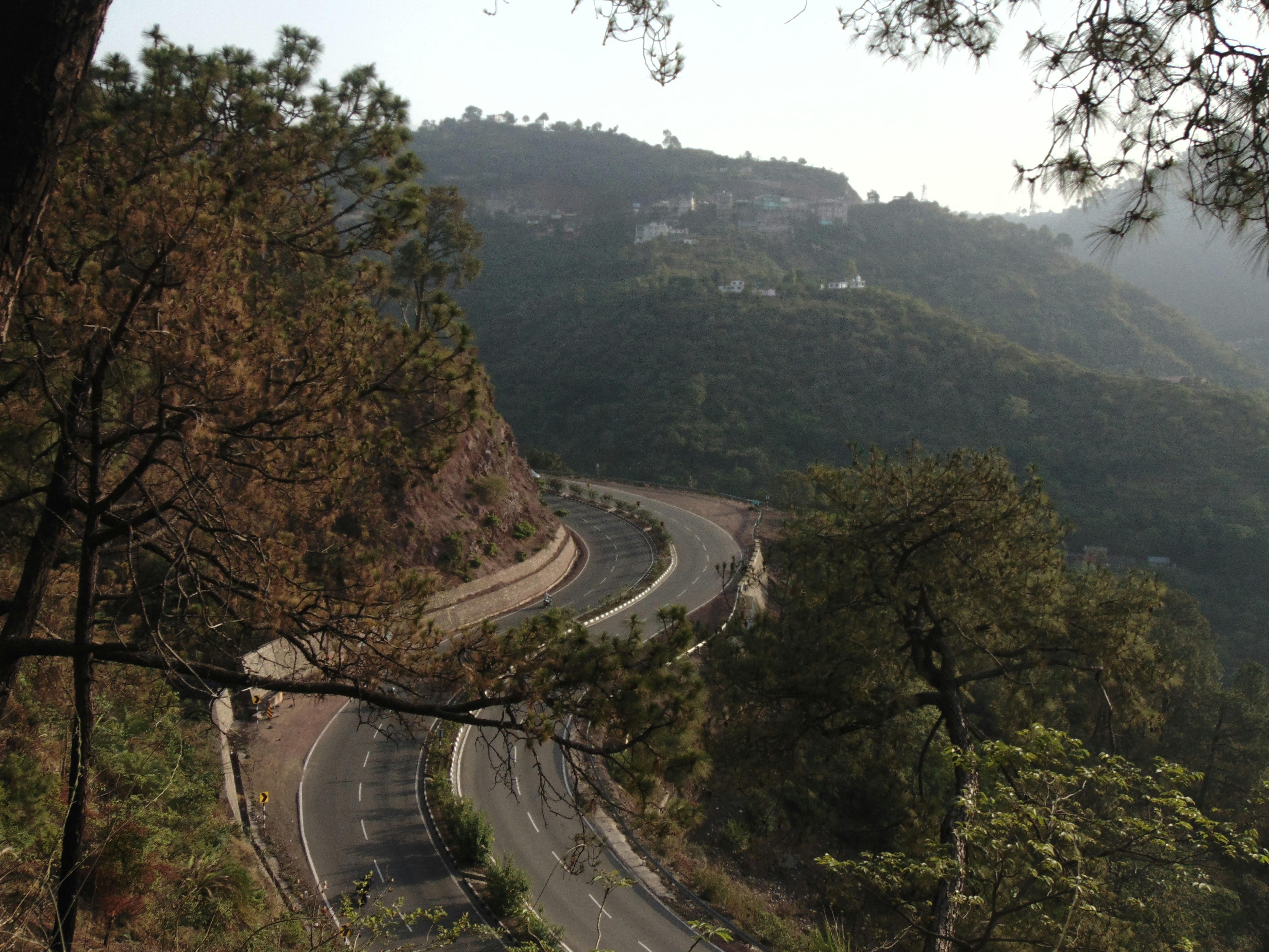 Ishika Sen (@abovethe_clouds) | Komunitas Foto Unsplash