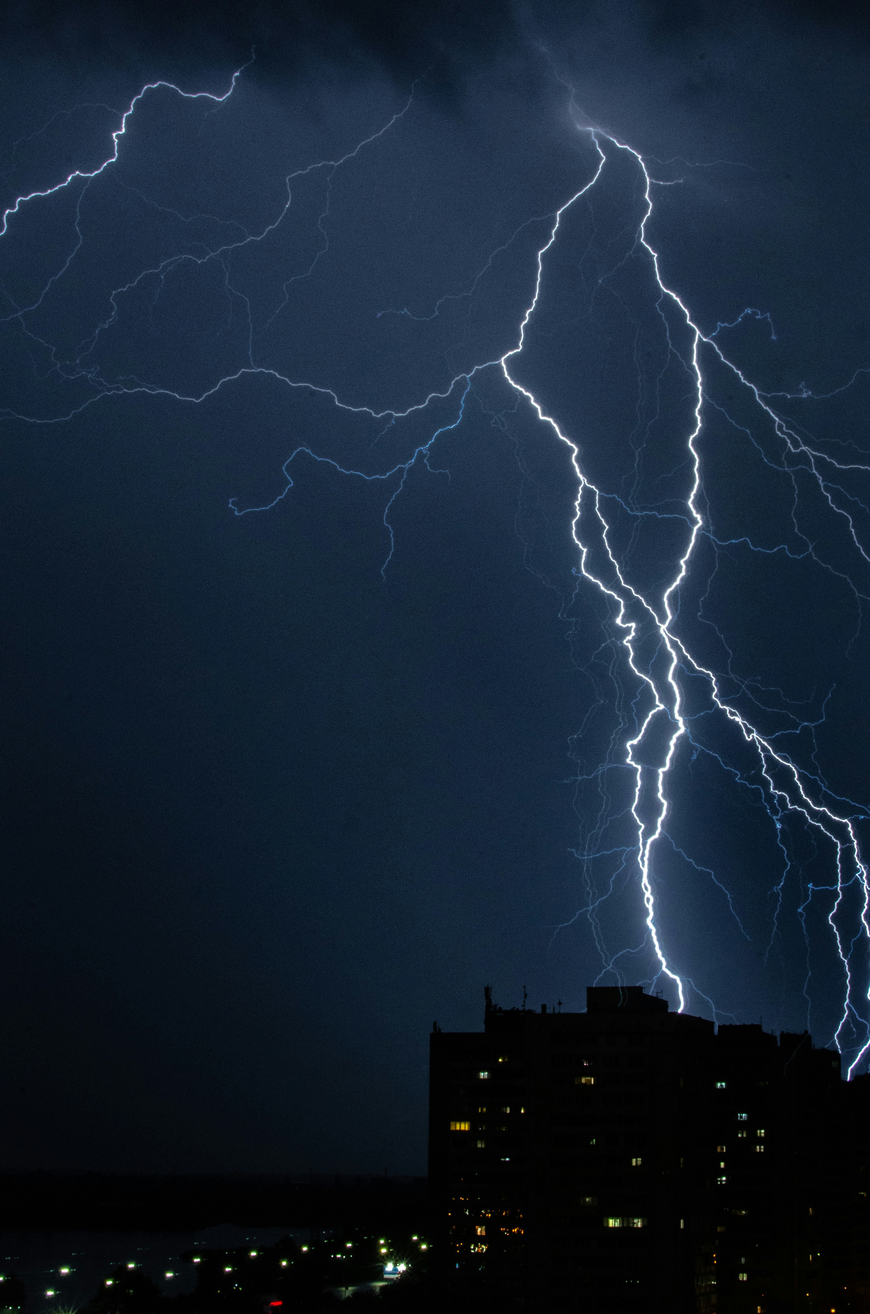 Electric Veins Over the City: Lightning Splits the Night