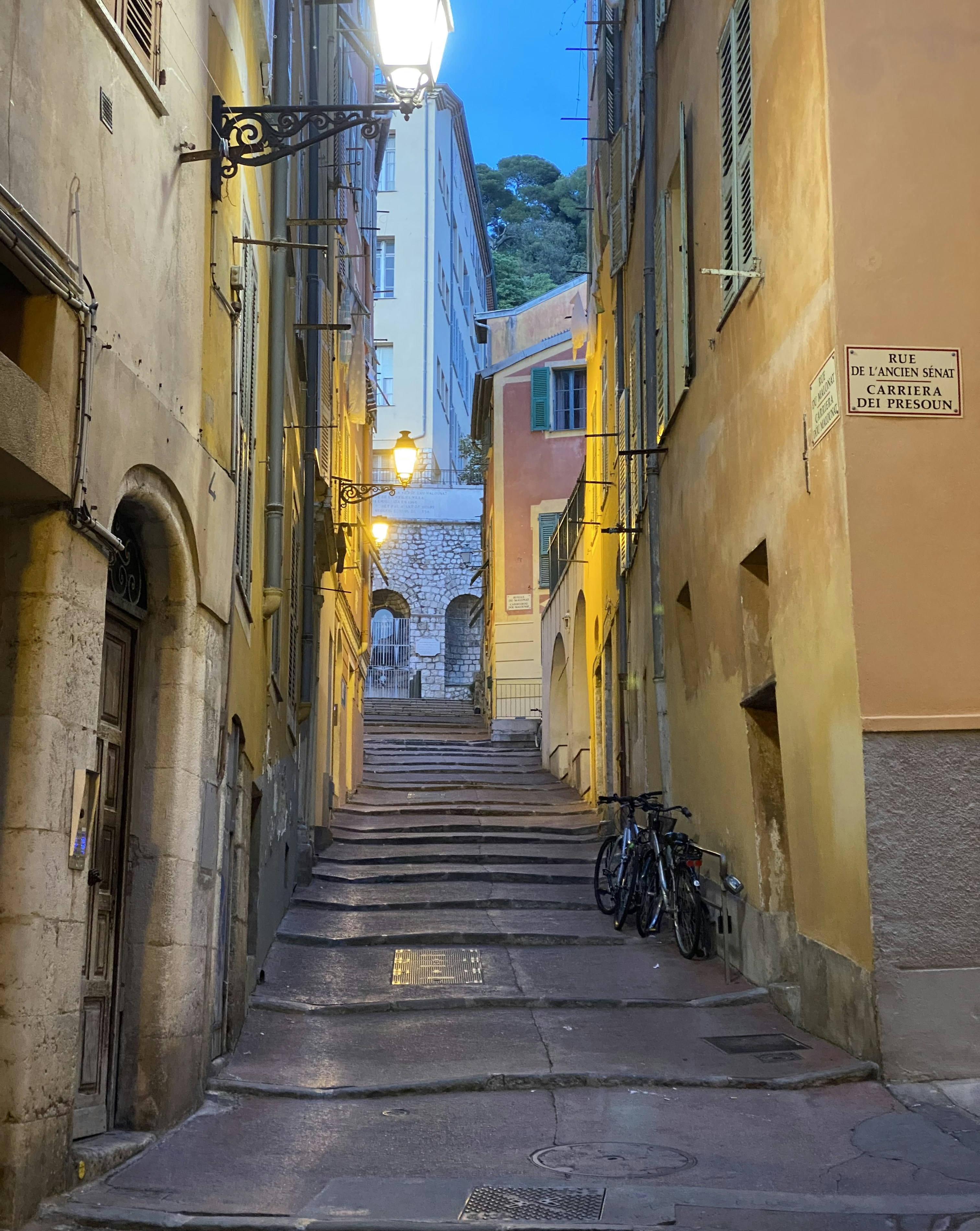 Aleksei Ivanov (@majorlettuce) | Unsplash Photo Community