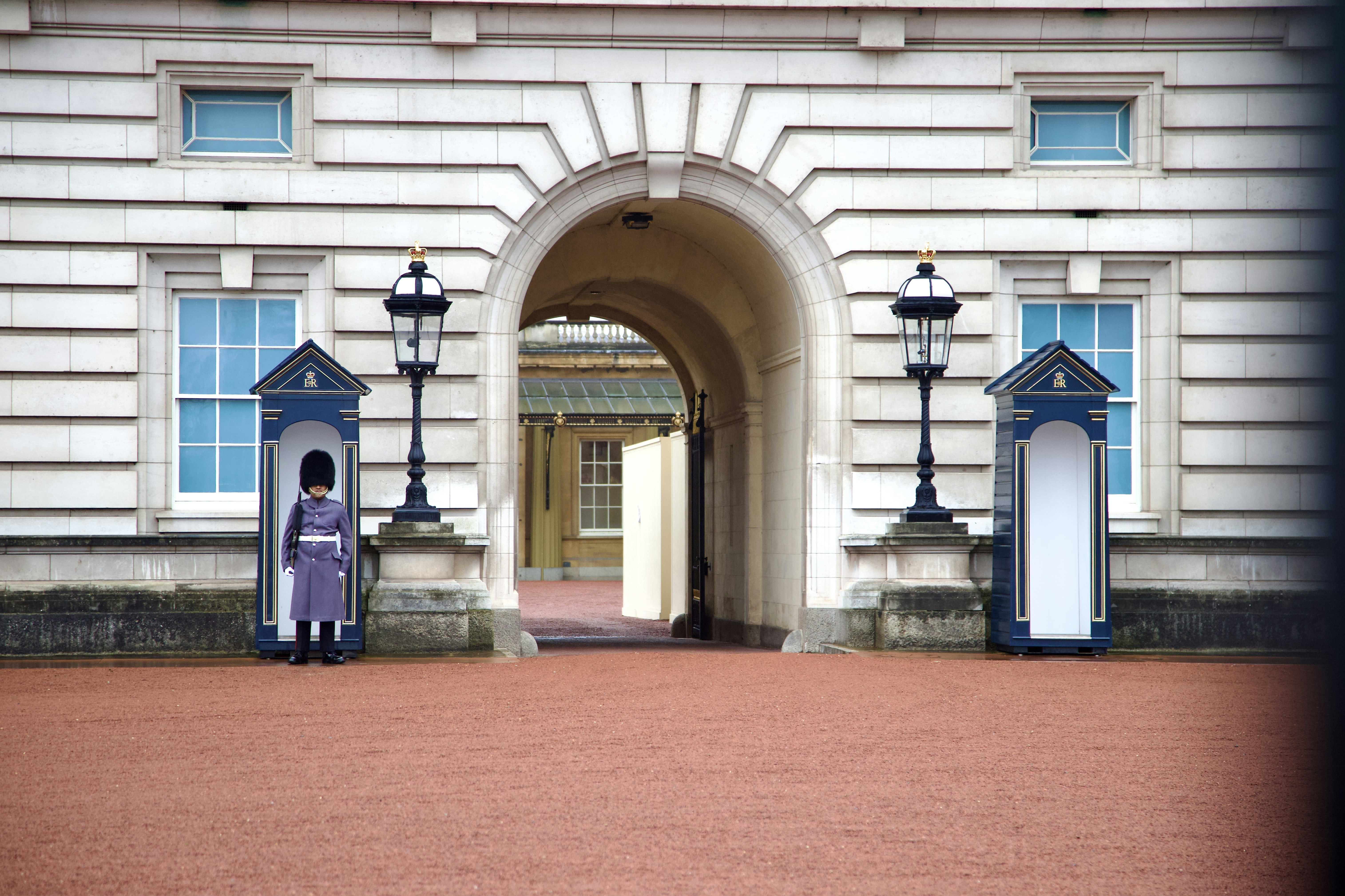 Archway Threshold: Guardians and a Silent Passage