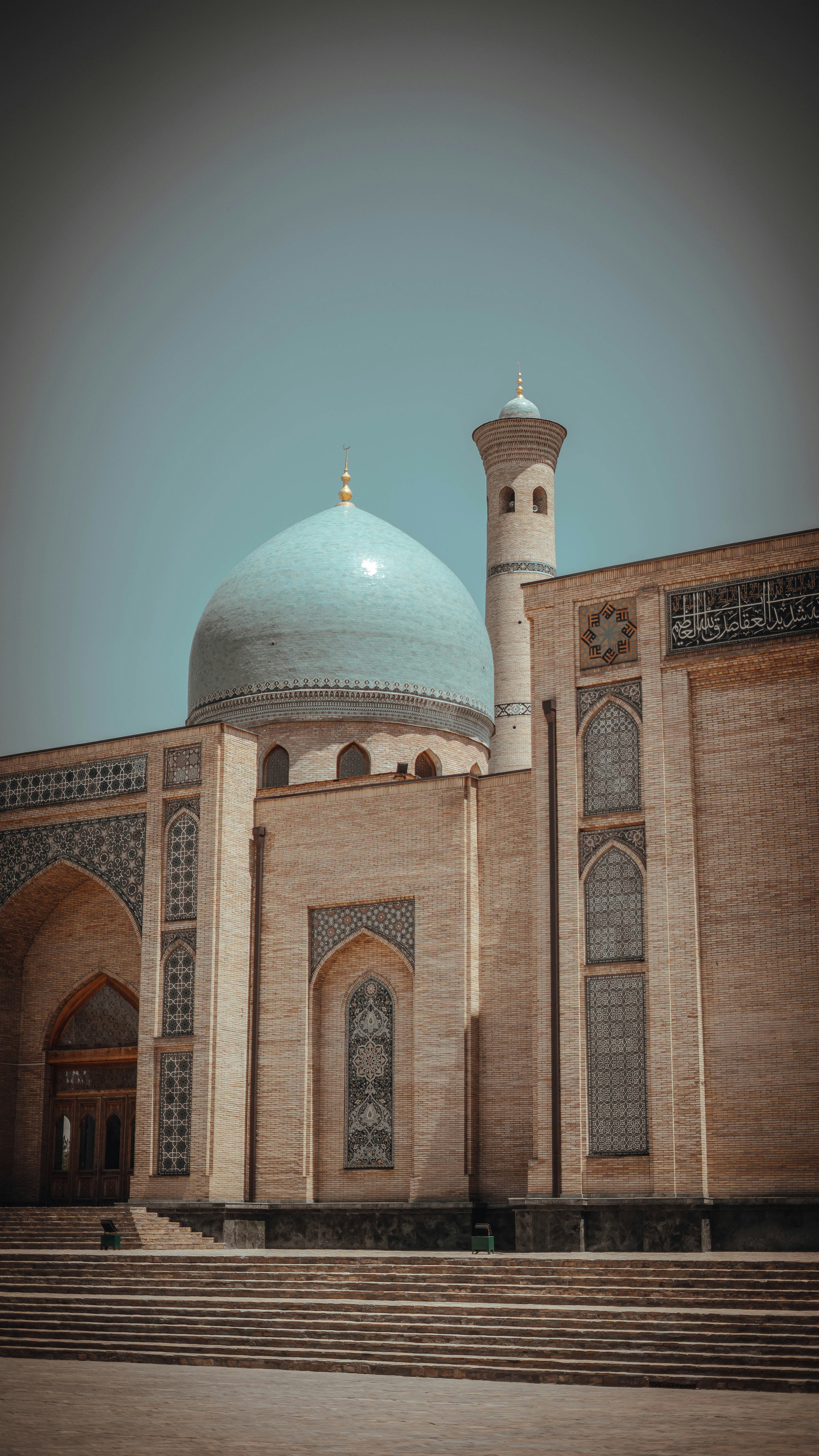 Gambar Uzbek | Unduh Gambar Gratis di Unsplash