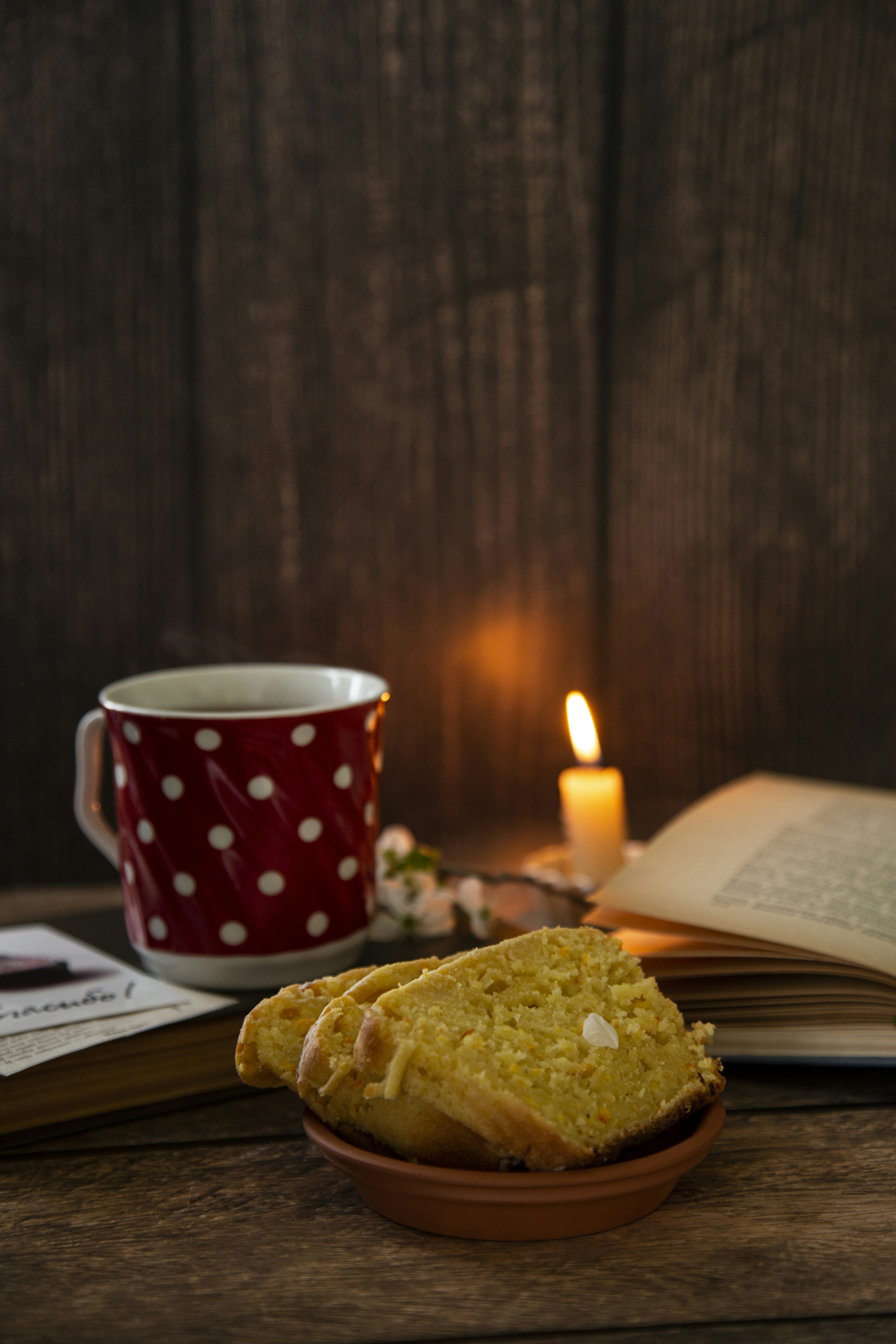 Warm Corner: A Slice of Quiet by Candlelight