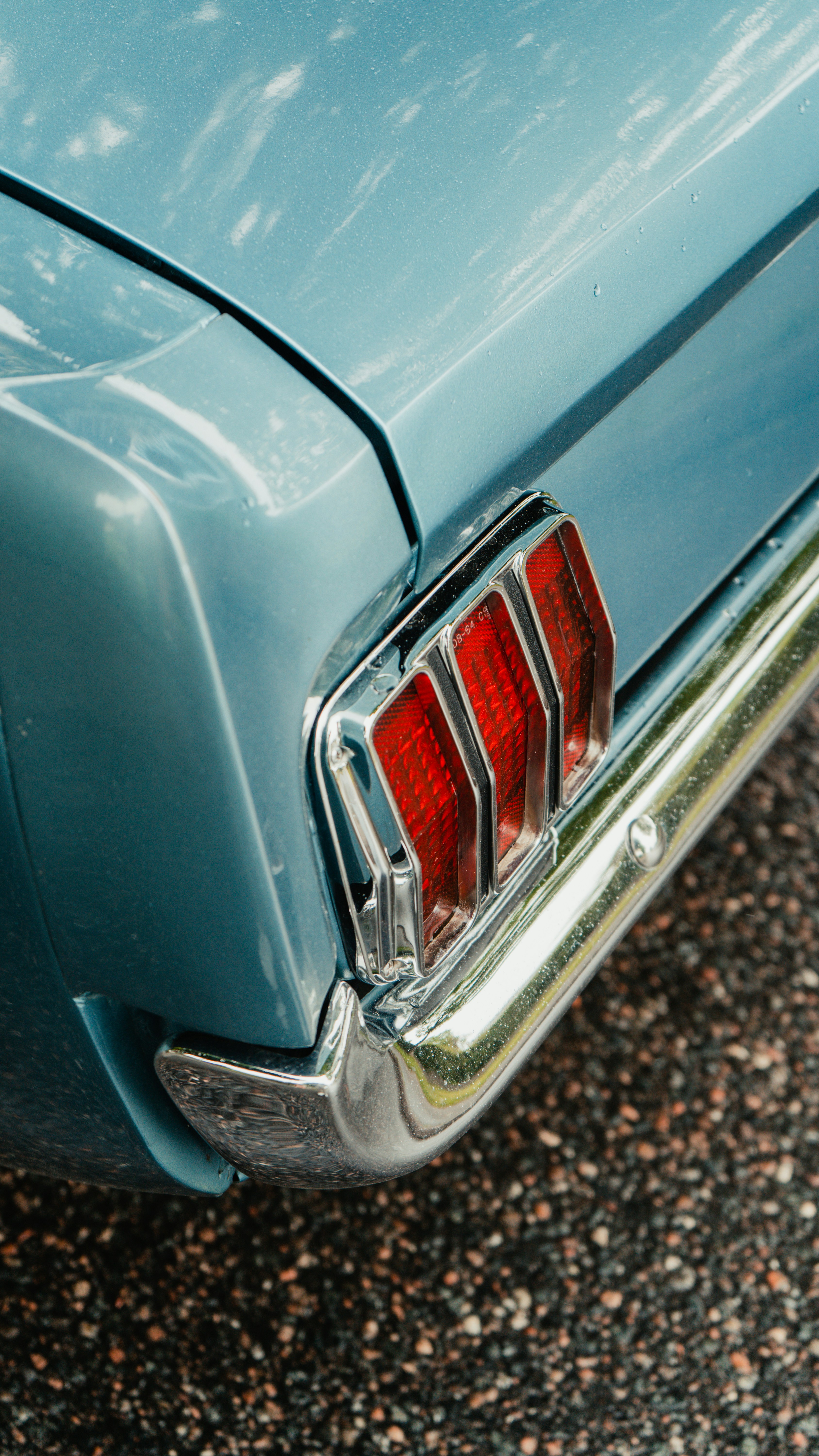 Foto La parte trasera de un coche – Imagen Vehículo gratis en Unsplash