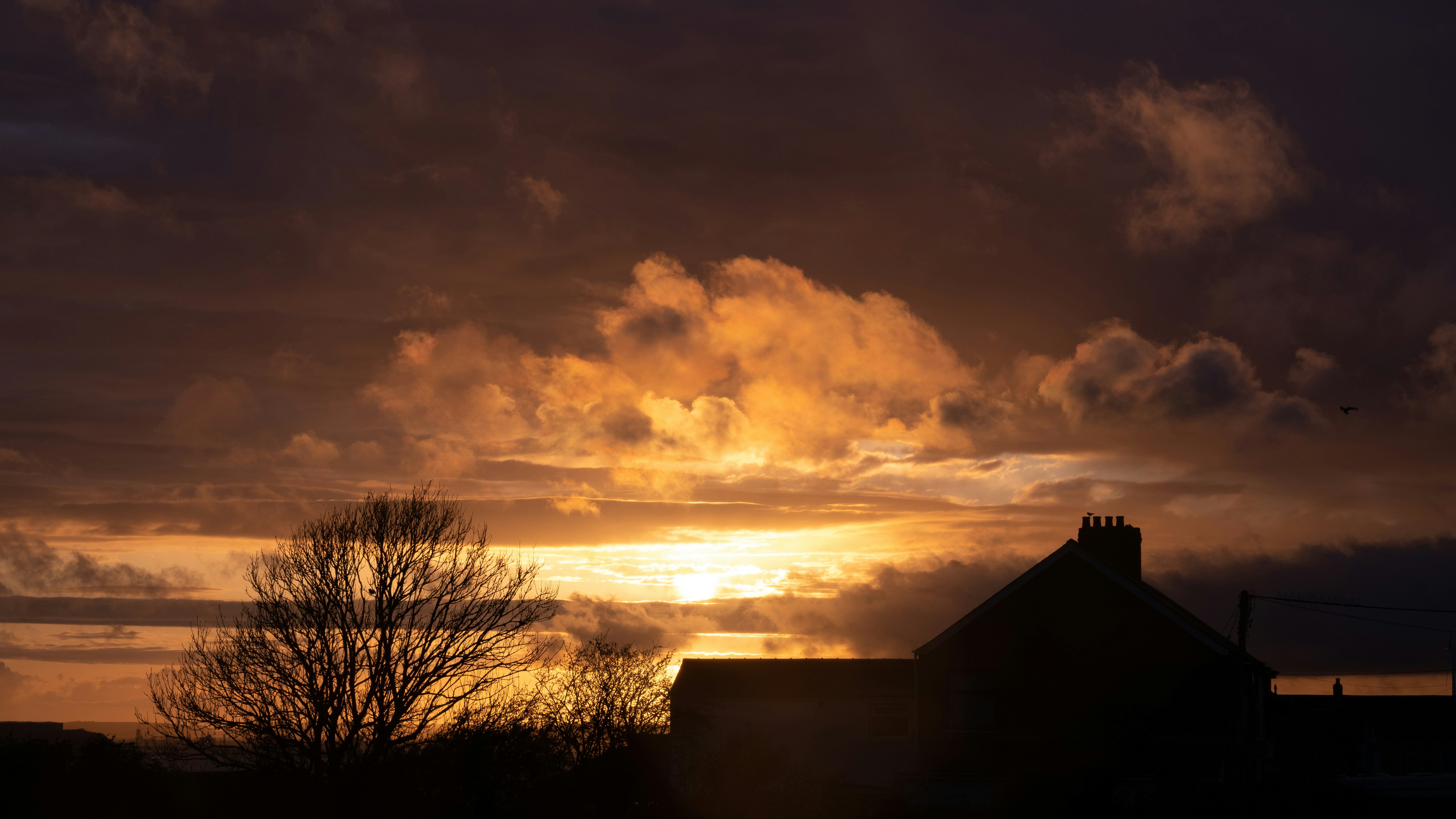 A sunset over a house photo – Free Pembroke dock Image on Unsplash