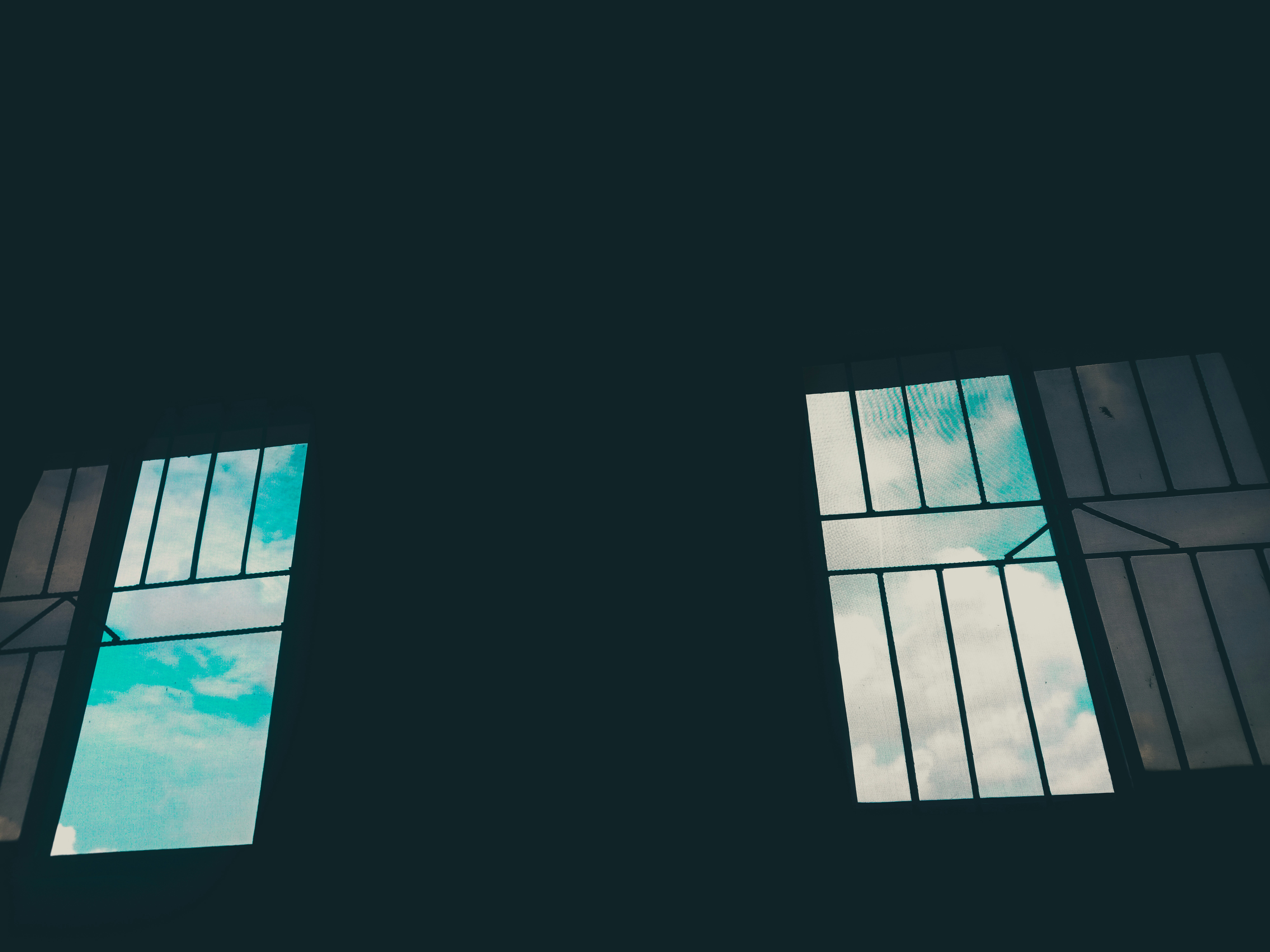 A building with windows photo – Free View from window Image on Unsplash