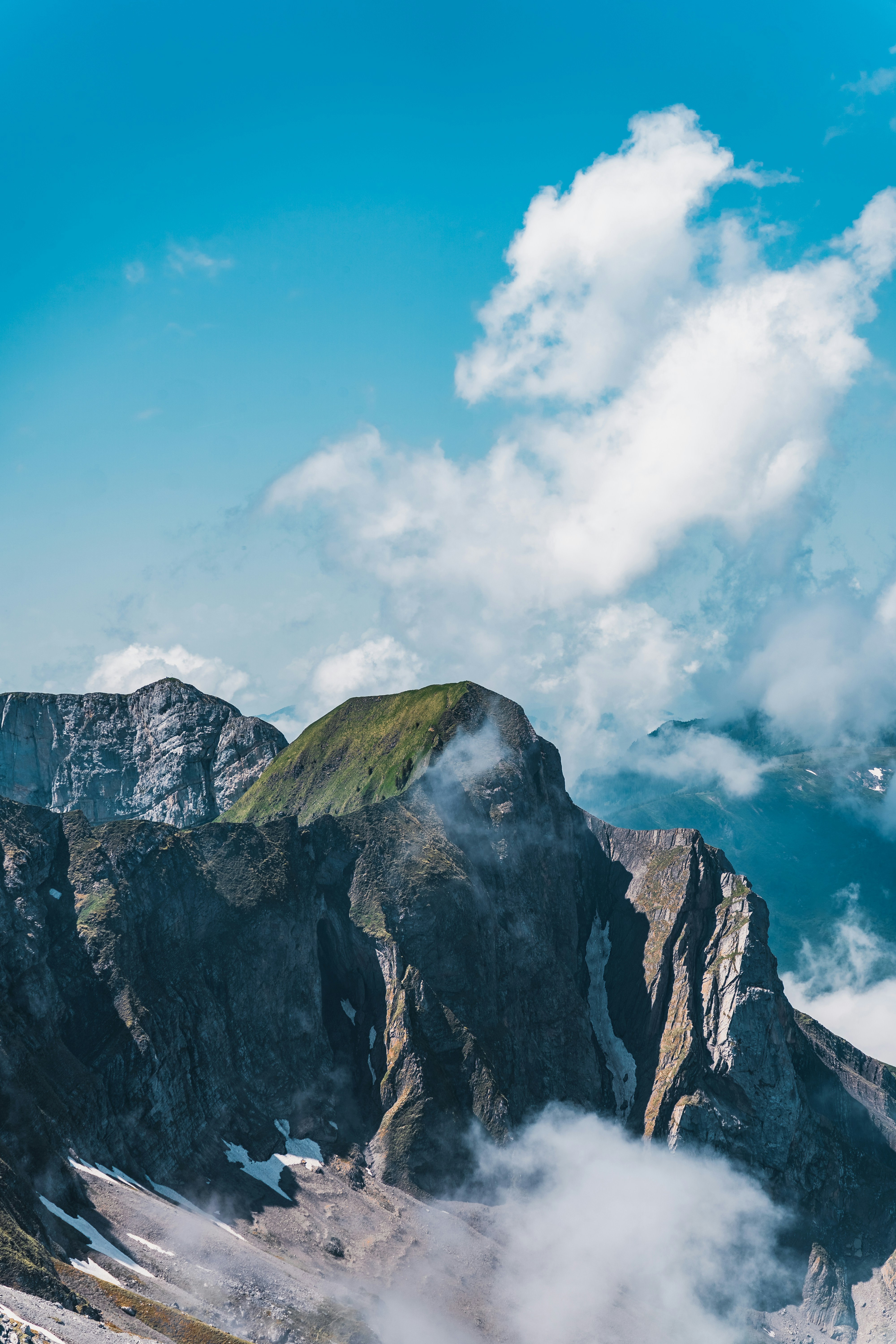 Photo by Milosz Roman with Sony Alpha 7 III