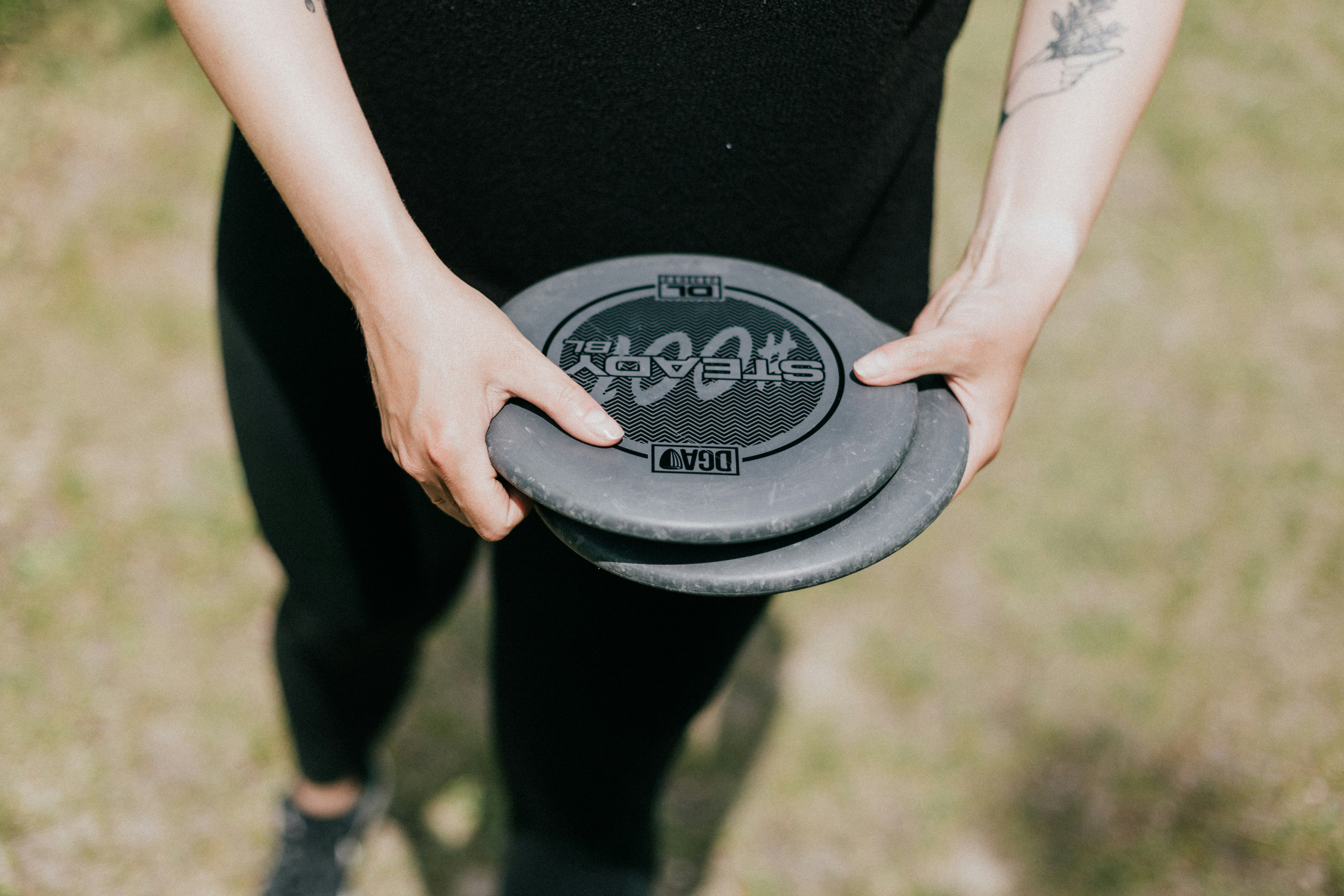 Centered Grip: A Quiet Disc Golf Moment