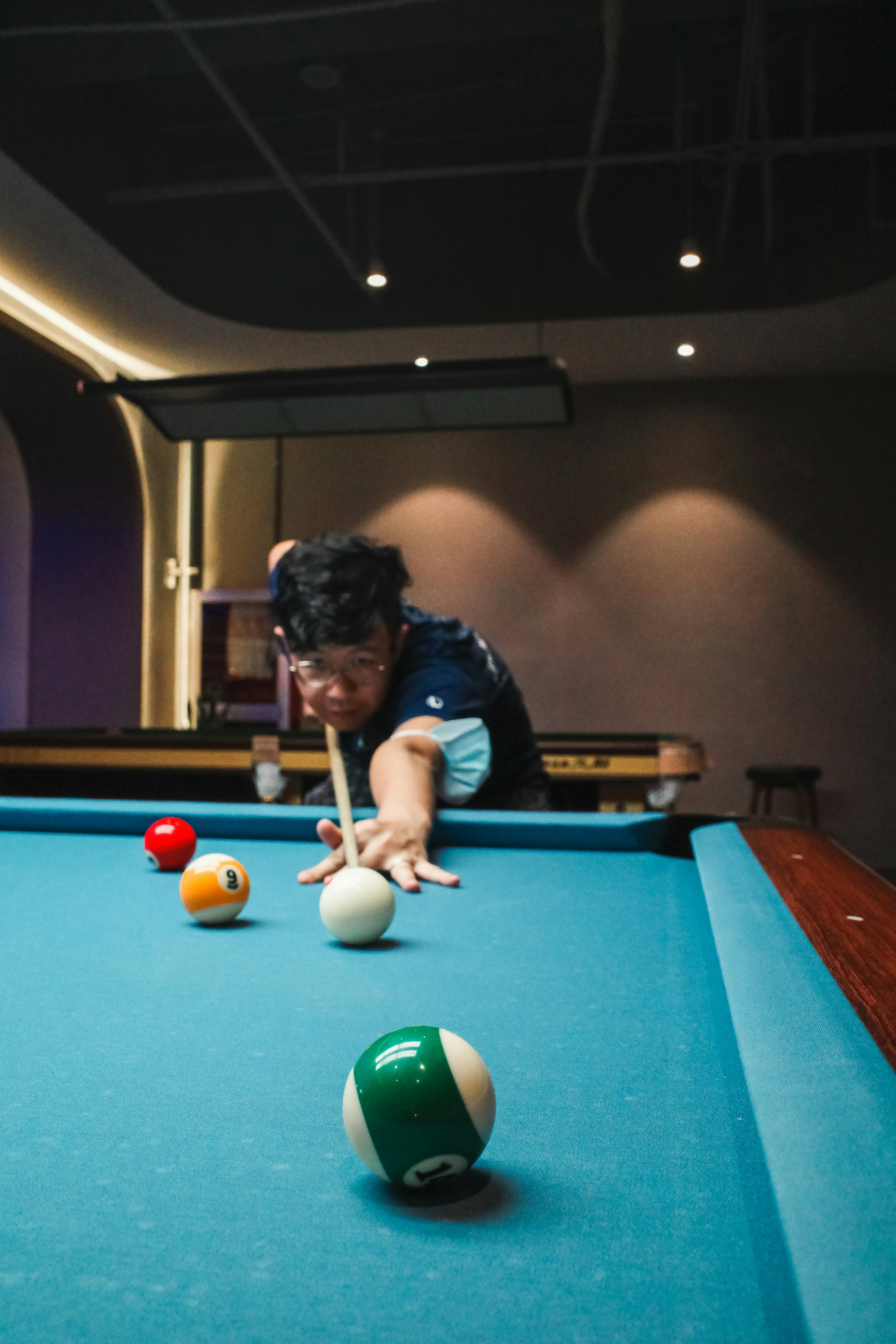 A person playing pool photo – Free Furniture Image on Unsplash