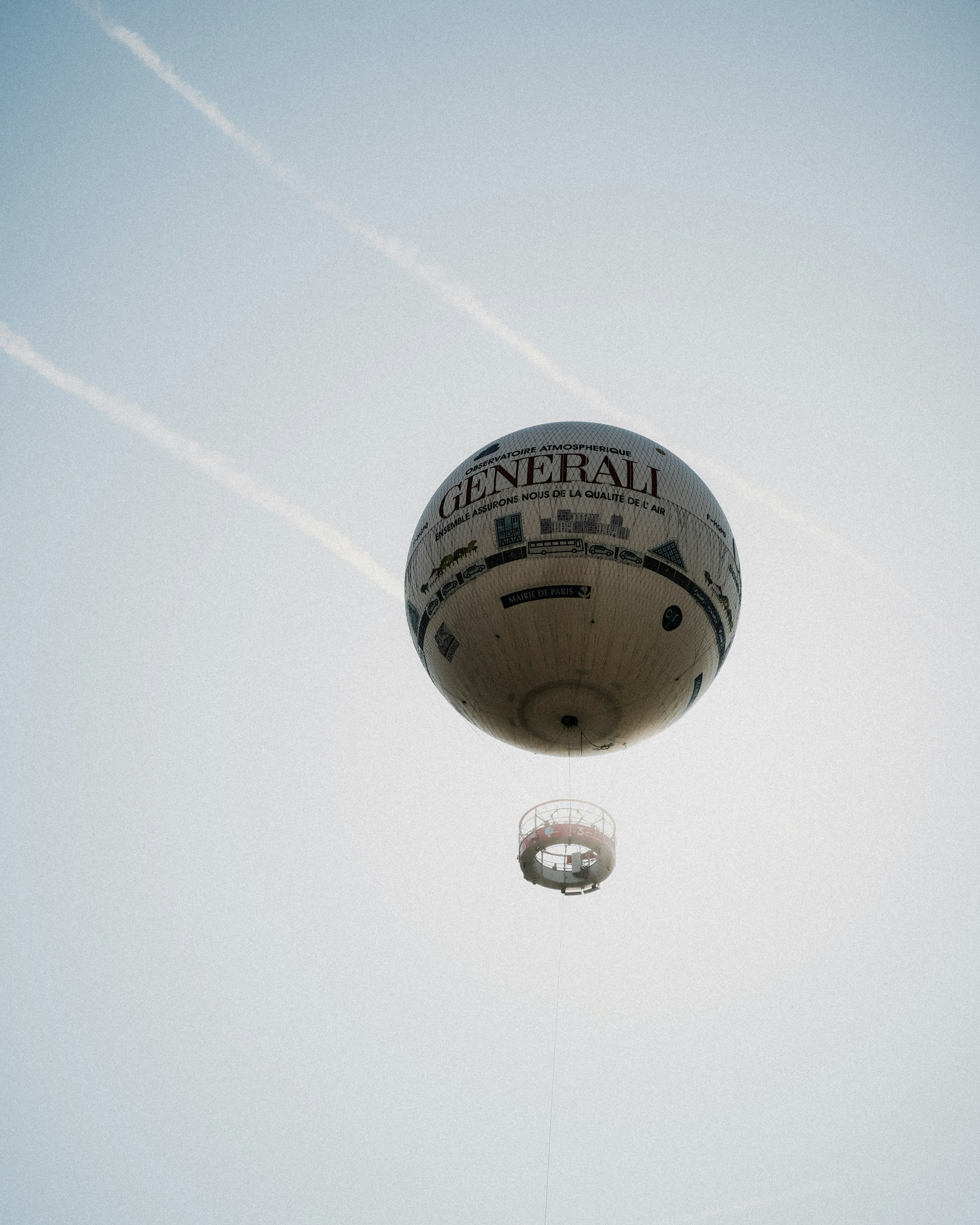 Balloon Lift: A Gasphere Above an Open Sky
