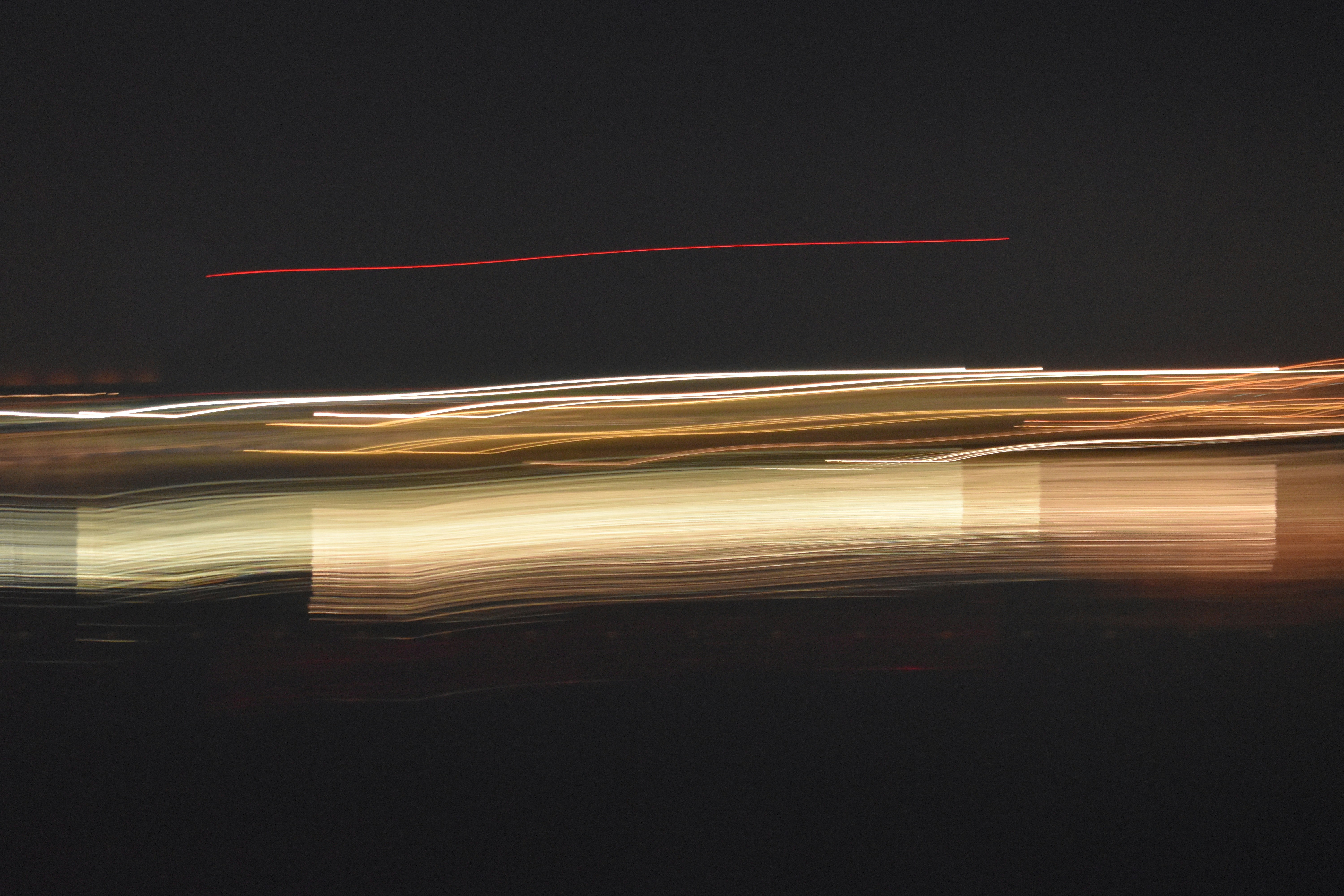 A red line in the sky photo – Free Dubai Image on Unsplash