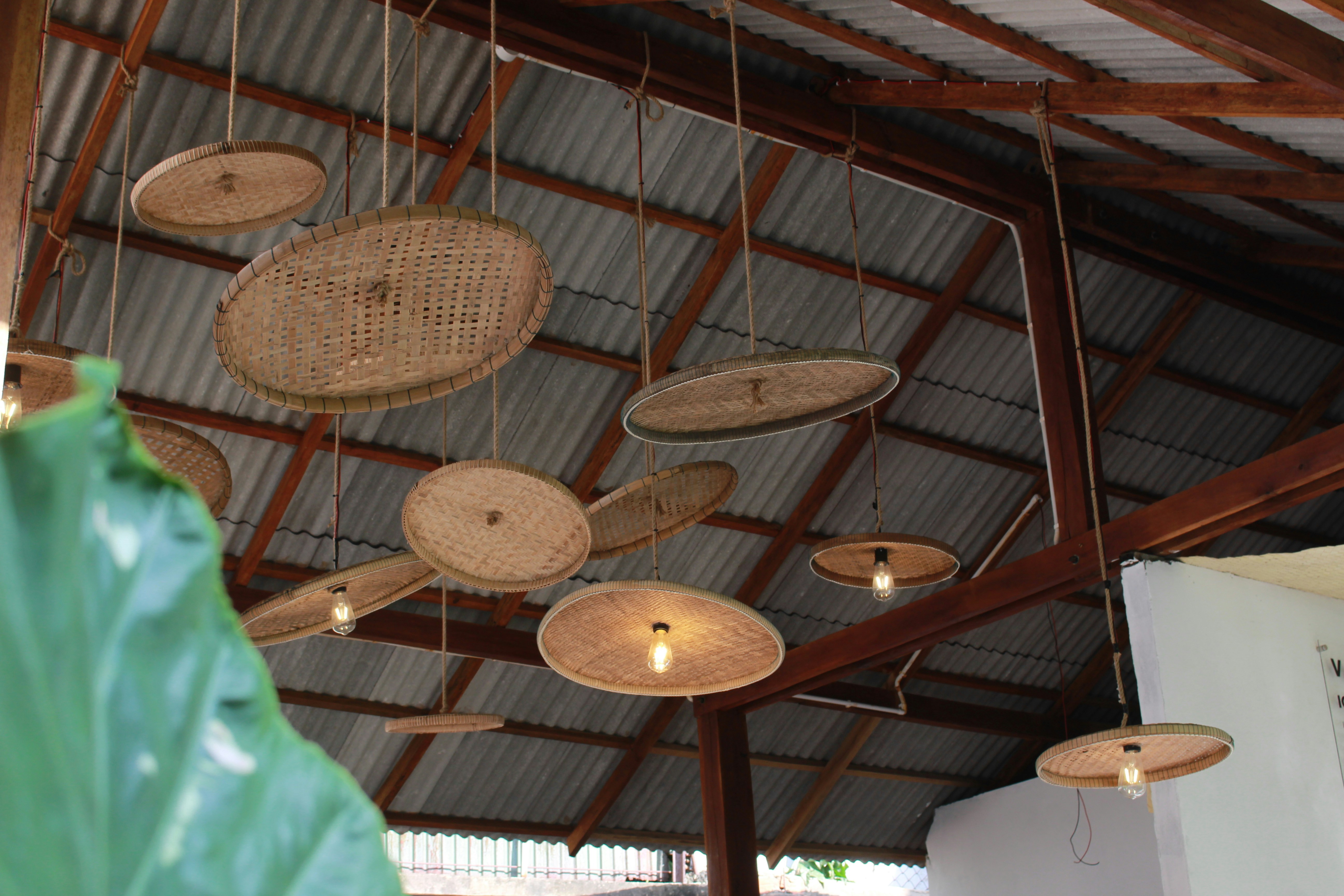 Woven Lanterns Under a Steel Roof: A Quiet Geometry of Light