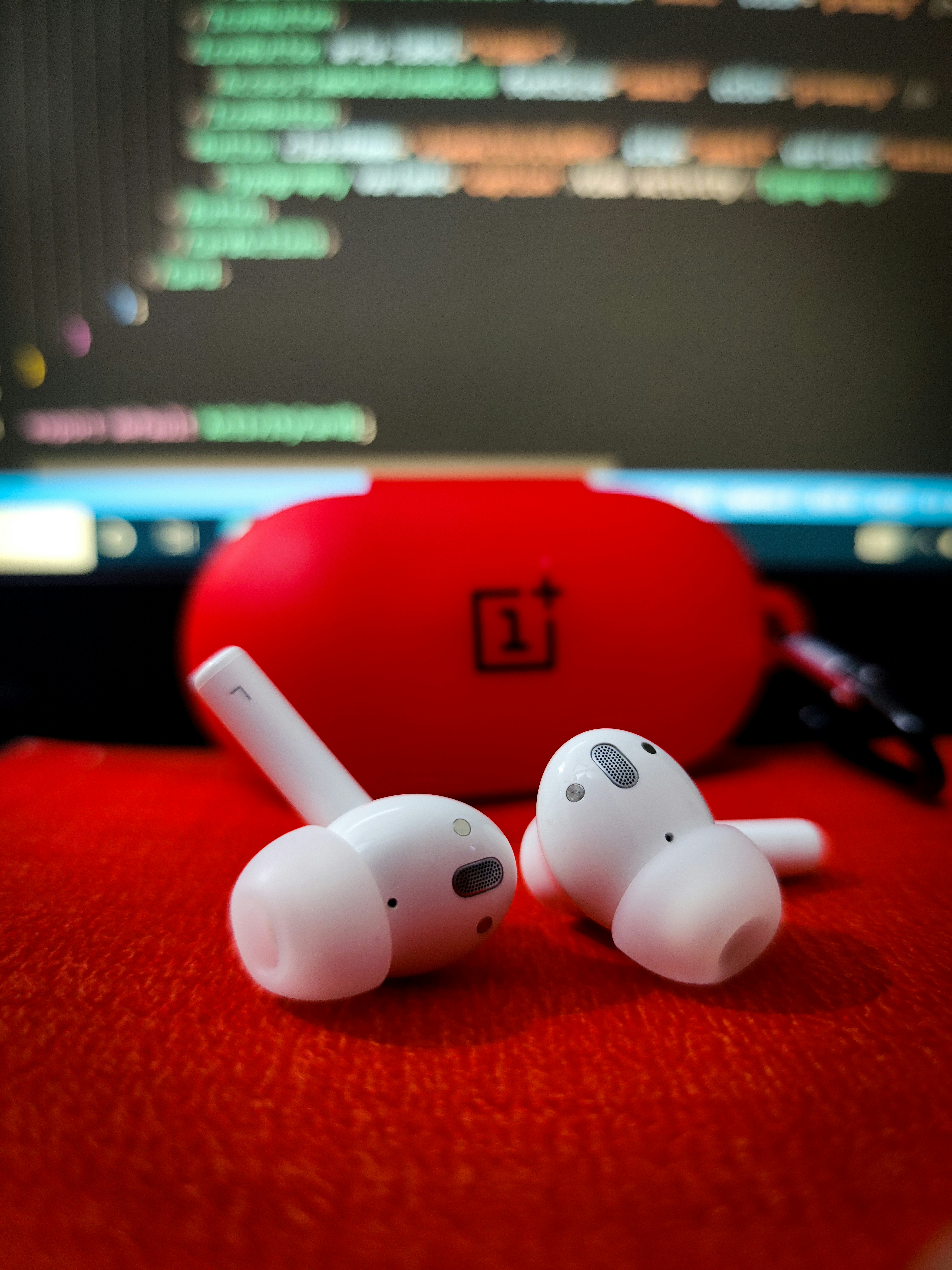 OnePlus | 2 best free oneplu, oneplus buds z, earpod and electronic ...